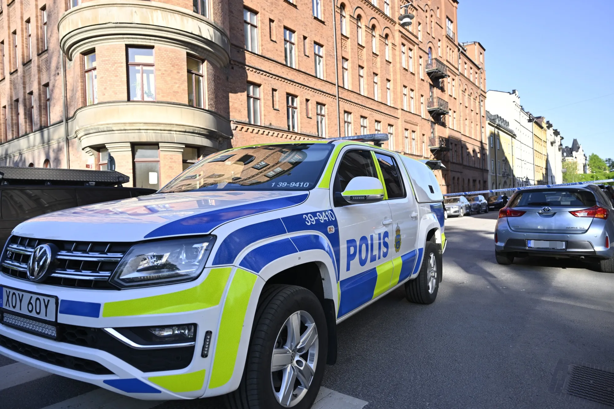 Iran-Backed Gangs Blamed for Israeli Embassy Attacks in Sweden - Bloomberg
