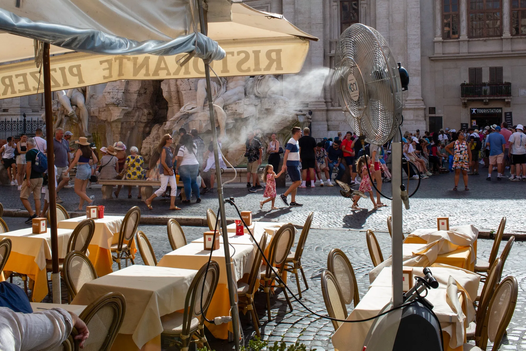 Heatwave in Europe Causes Surge in Italians’ Electricity Use - Bloomberg