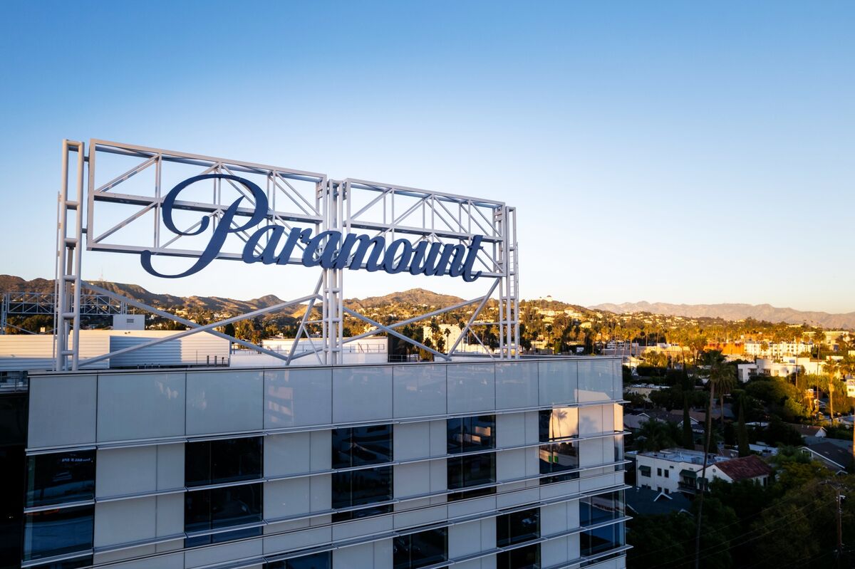 Paramount Guns for Quick US Antitrust Review of Warner Bros. Bid ...