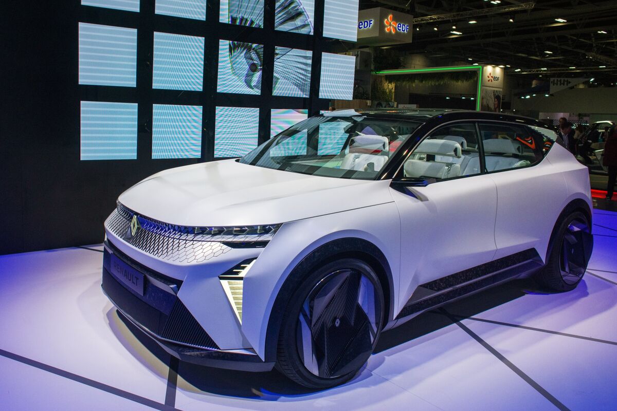 Nissan Speeds Up Electric Transition Plans With New Targets - Bloomberg