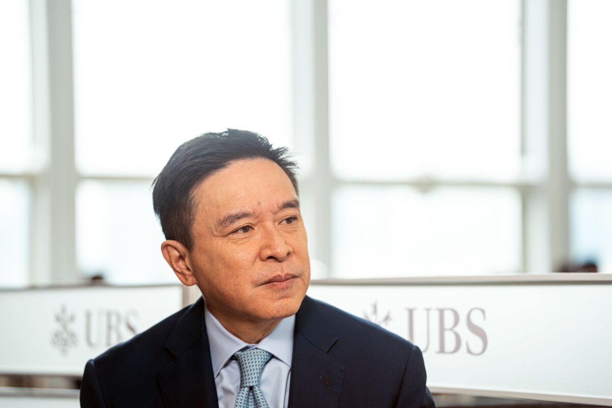 UBS Job Cuts in Asia Pacific Nears End as It Wraps Up Credit Suisse ...
