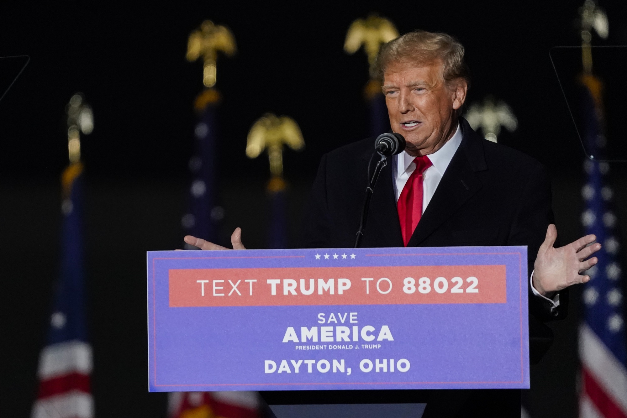 トランプ氏､15日に「大きな発表」 －24年大統領選出馬観測高まる - Bloomberg