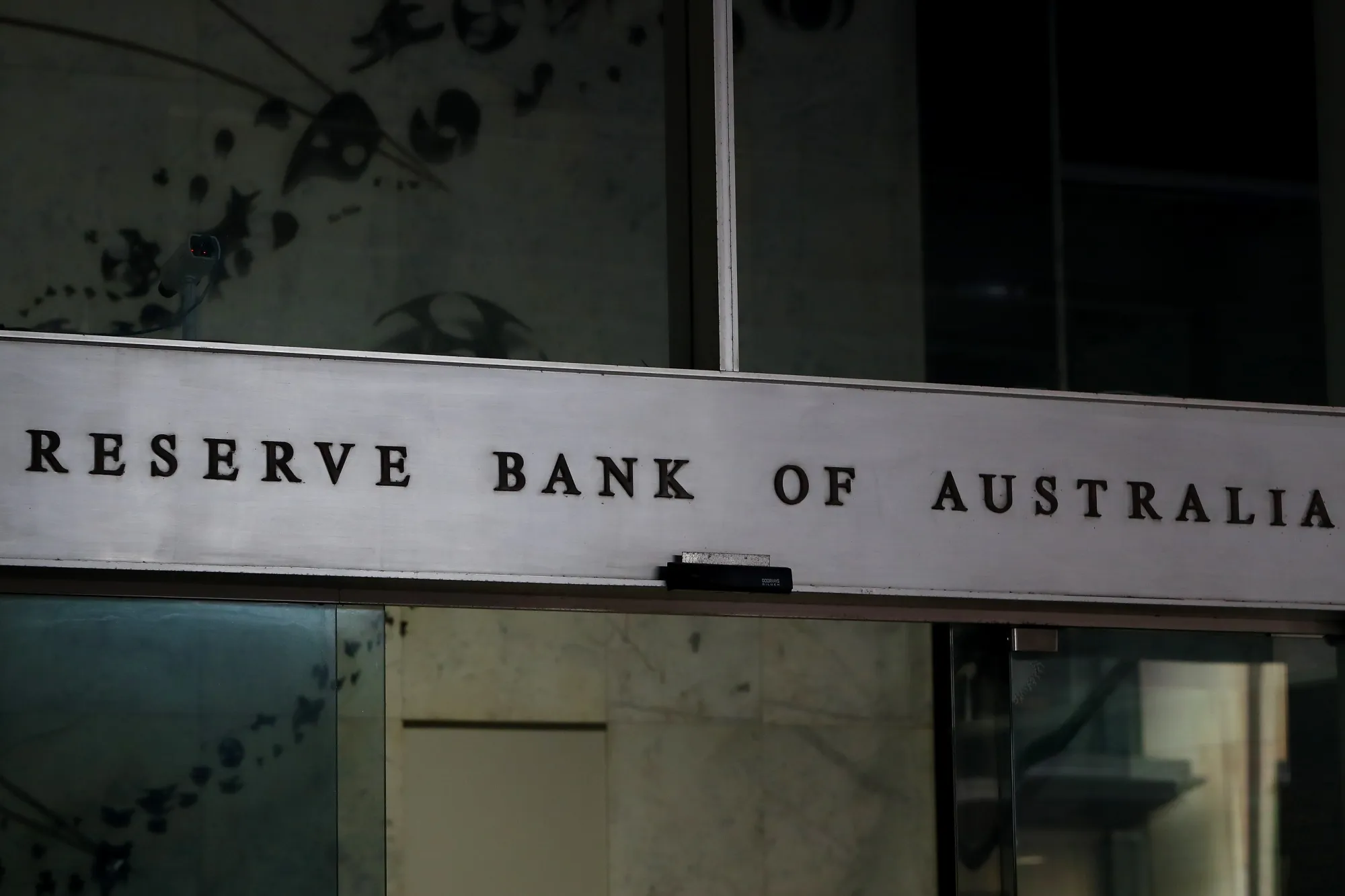 Rate Cut Hopes Rise - Bloomberg