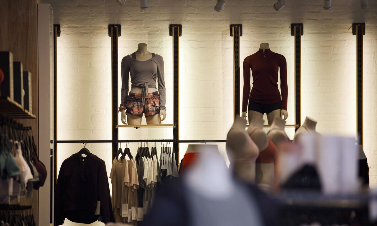 Lululemon D.C. Workers Seek to Unionize, Extending Organizing Wave ...