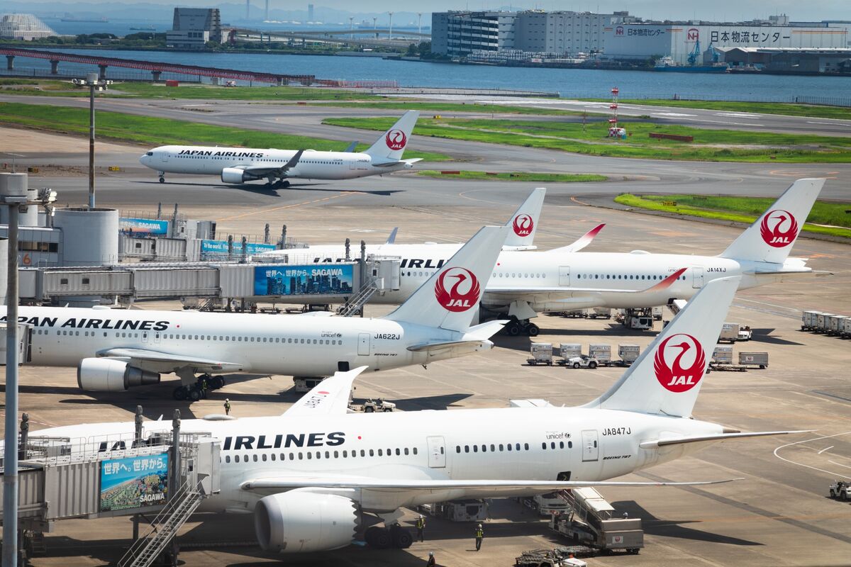 JAL、サイバー攻撃によるシステム不具合は復旧－販売も再開 - Bloomberg