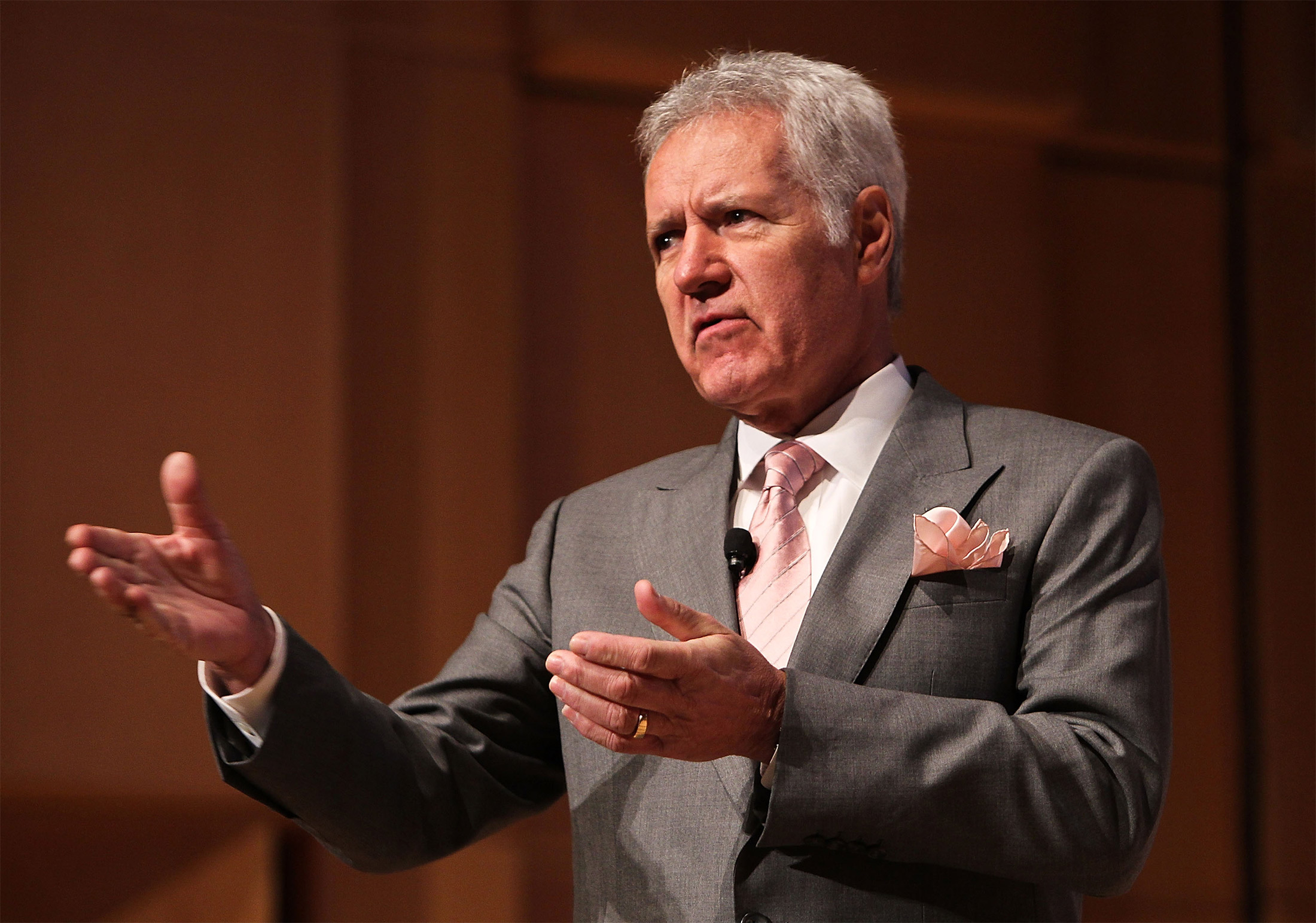 'Jeopardy!' Host Alex Trebek Says He Has Pancreatic Cancer - Bloomberg