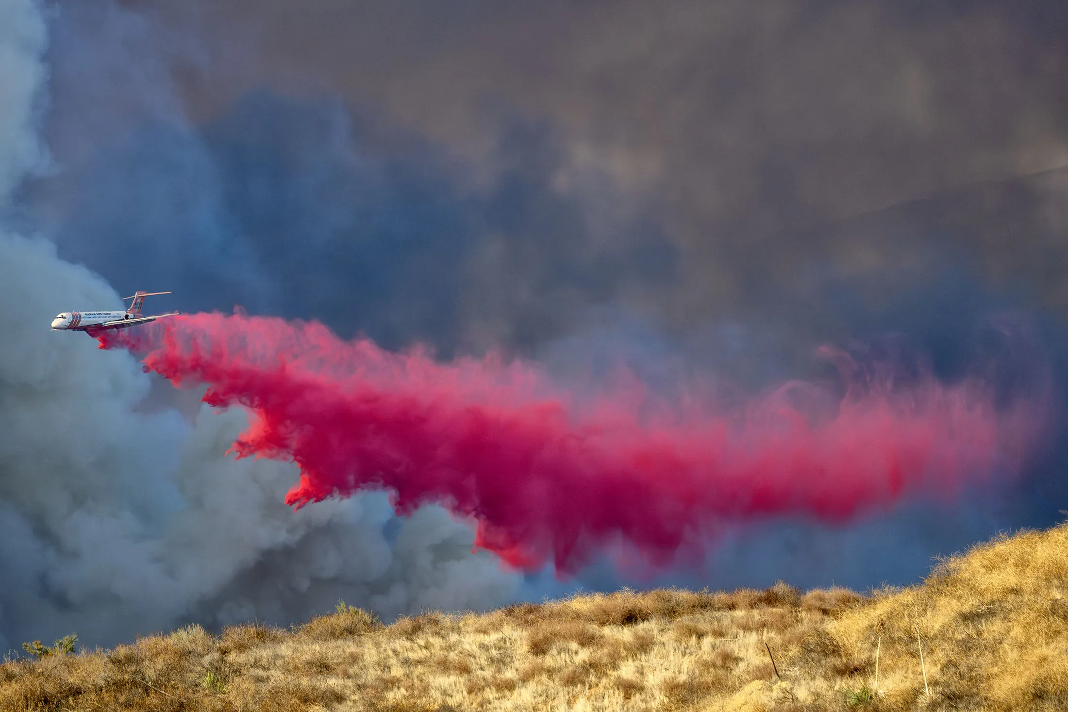 Red Stuff Used to Fight LA Wildfires Is Key Product for Perimeter ...