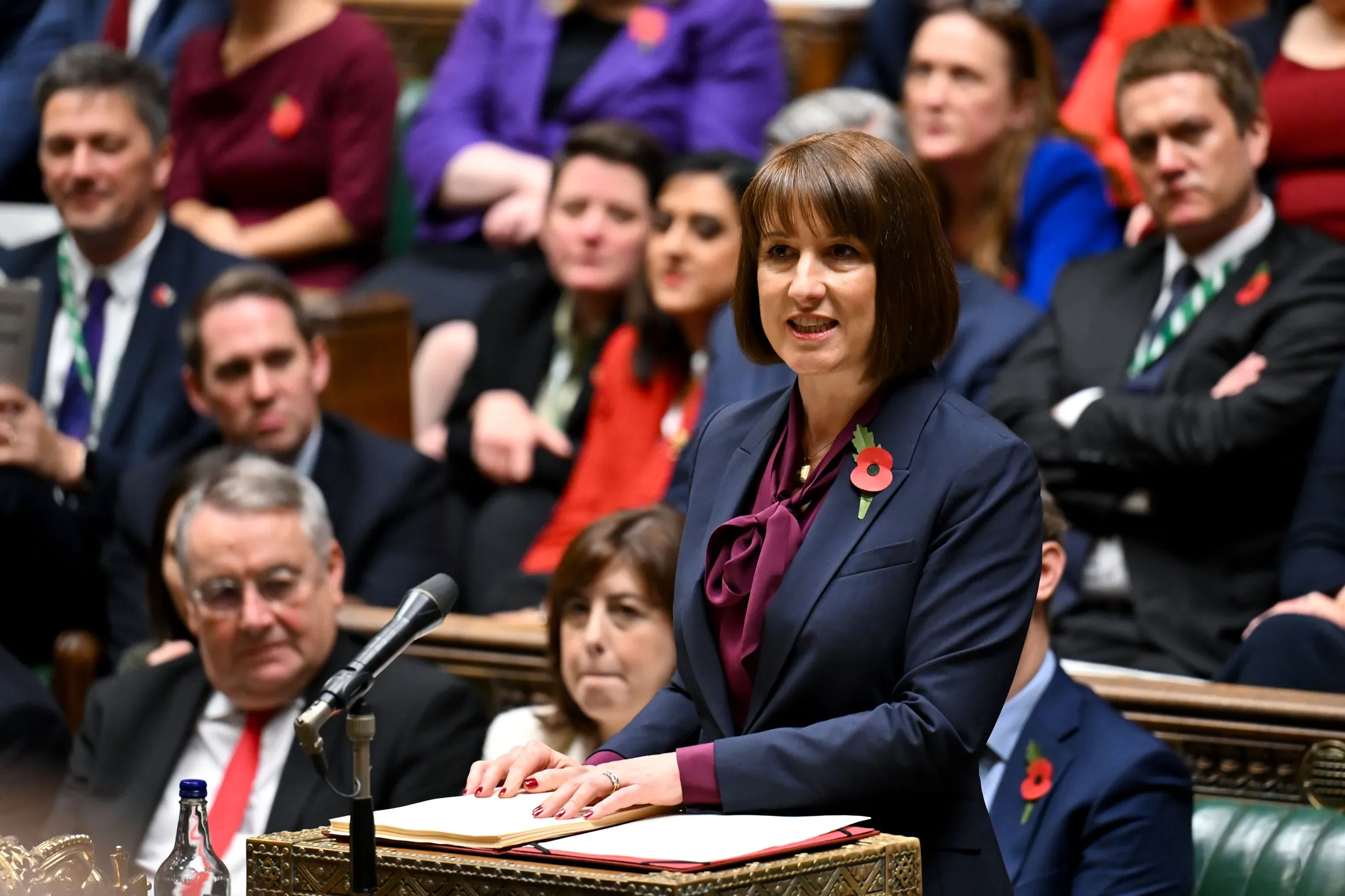 UK Budget: Bonds Flipped to Losses on Inflation, BOE Rate-Cut Bets ...