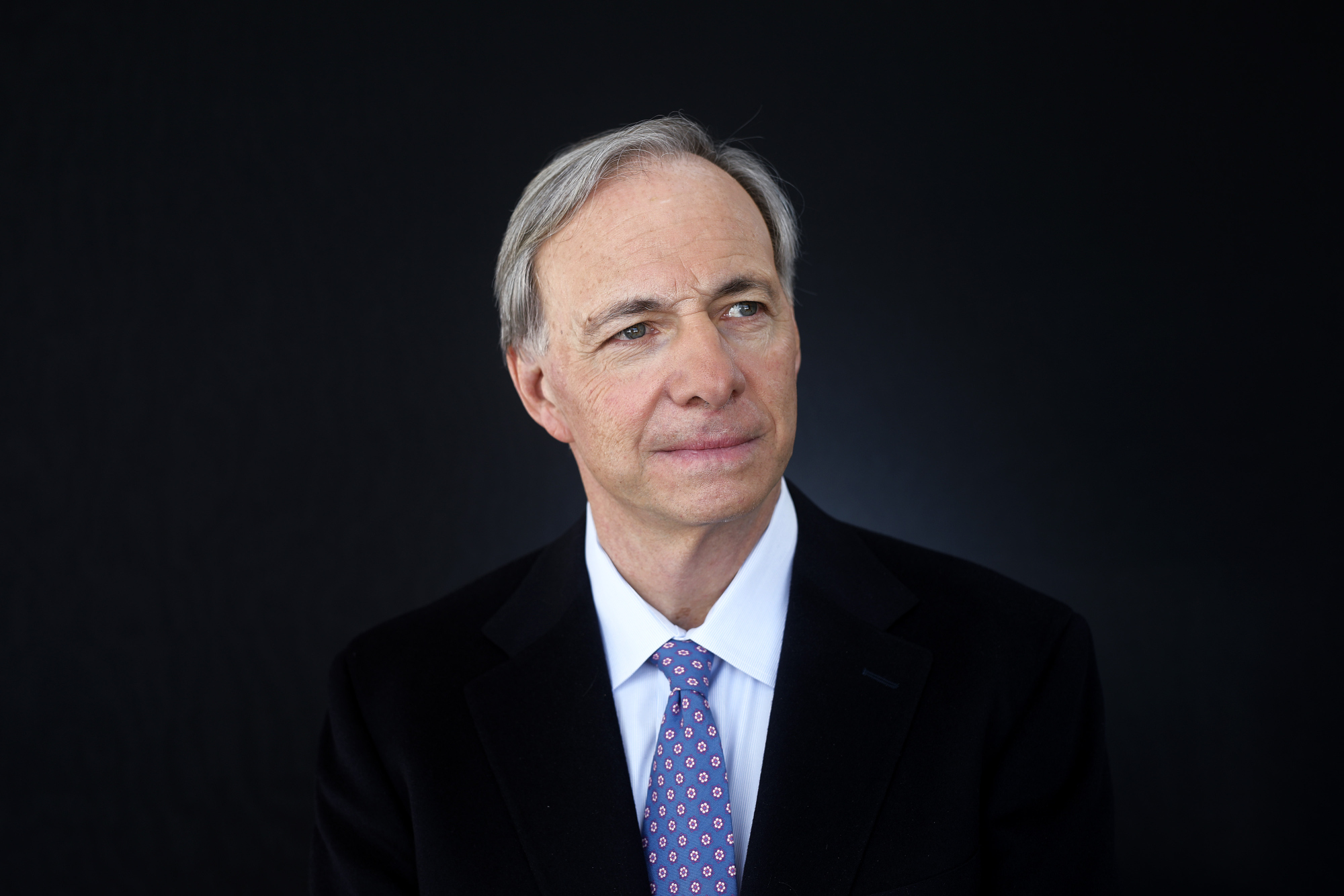 Bridgewater's Dalio Says Conflict Gauge Is Highest Since WWII - Bloomberg
