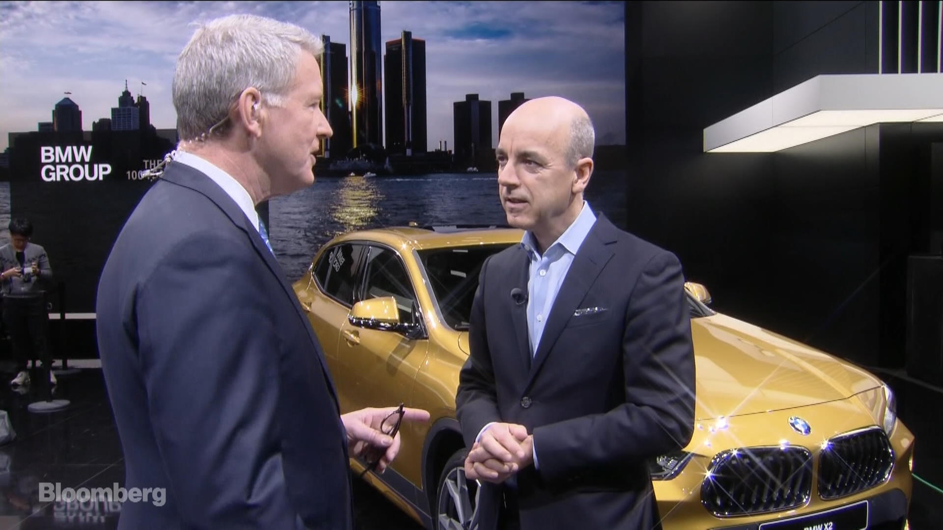 Watch BMW's CFO on Electric Cars, Autonomous Driving, Nafta - Bloomberg
