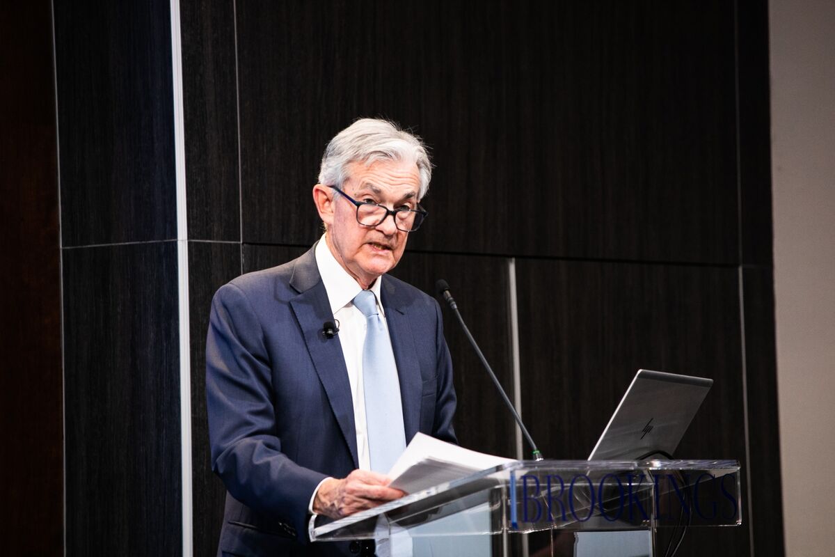 Retirements Drive US Labor-Participation Shortfall, Powell Says - Bloomberg