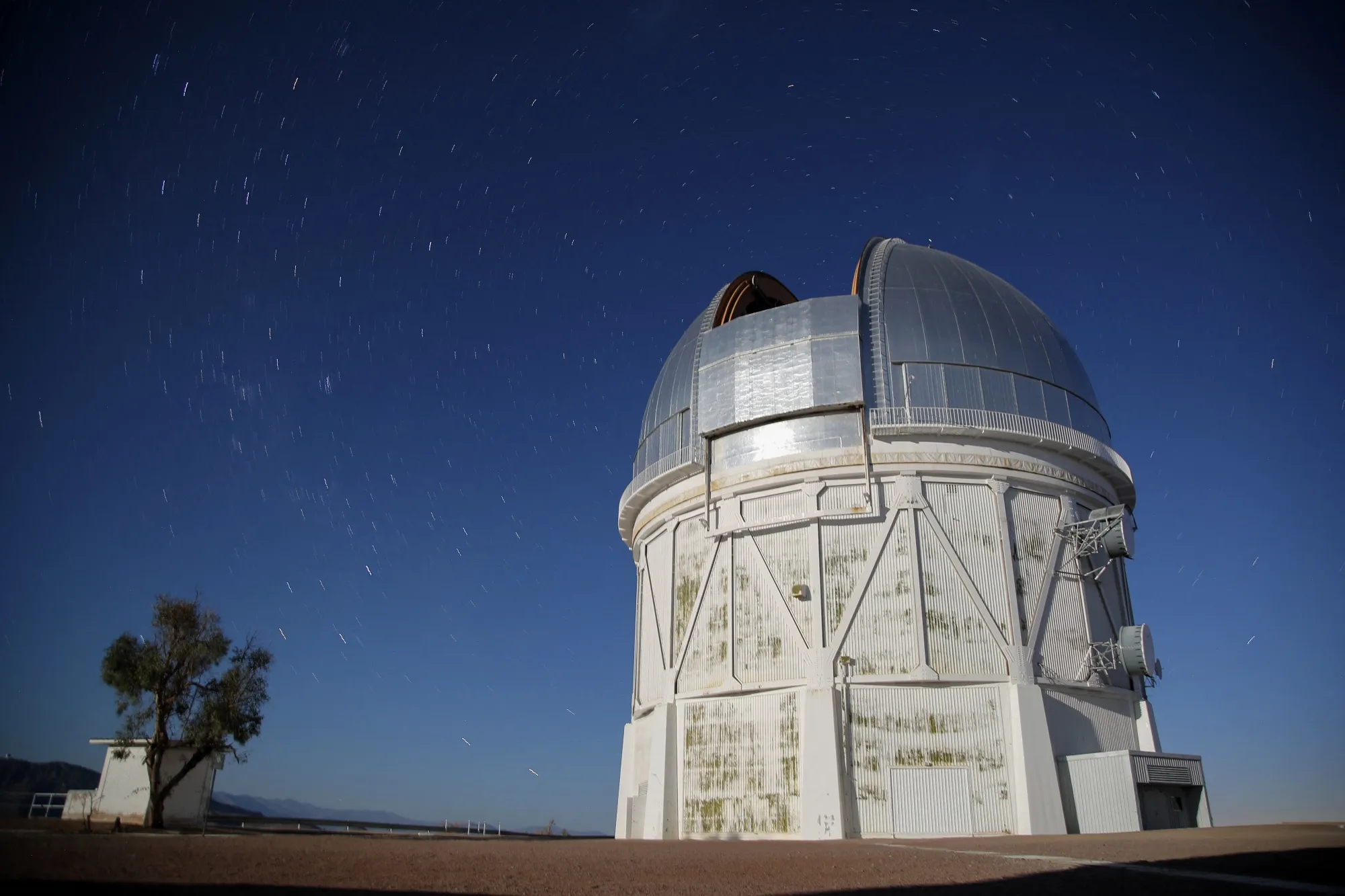 Chinese Telescope Puts Chile in Geopolitical Bind With US - Bloomberg