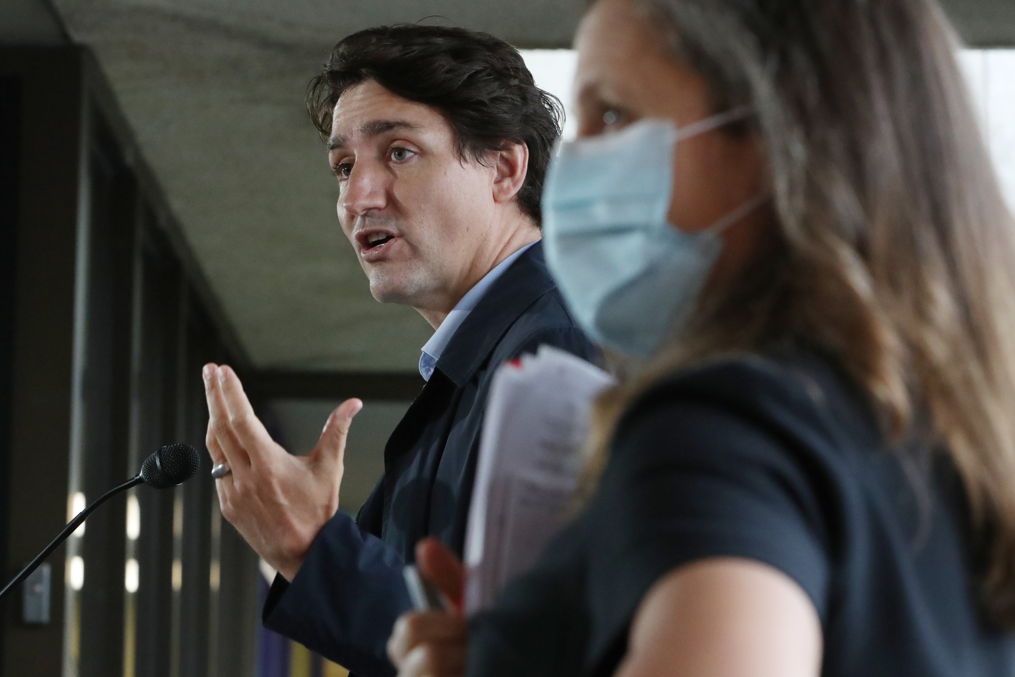 Desjardins Backs Justin Trudeau on Inflation, Argues Against Austerity ...