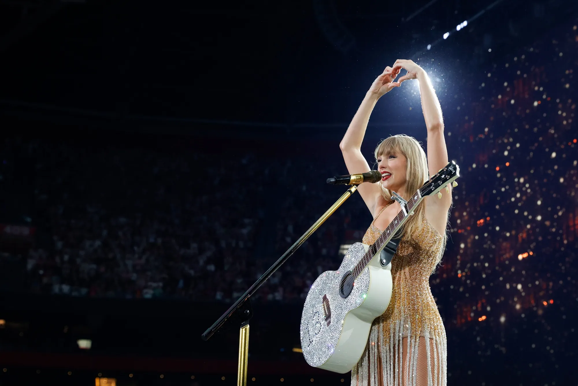 Taylor Swift: Suspect Planned Bombing, Stabbings at Vienna Show - Bloomberg