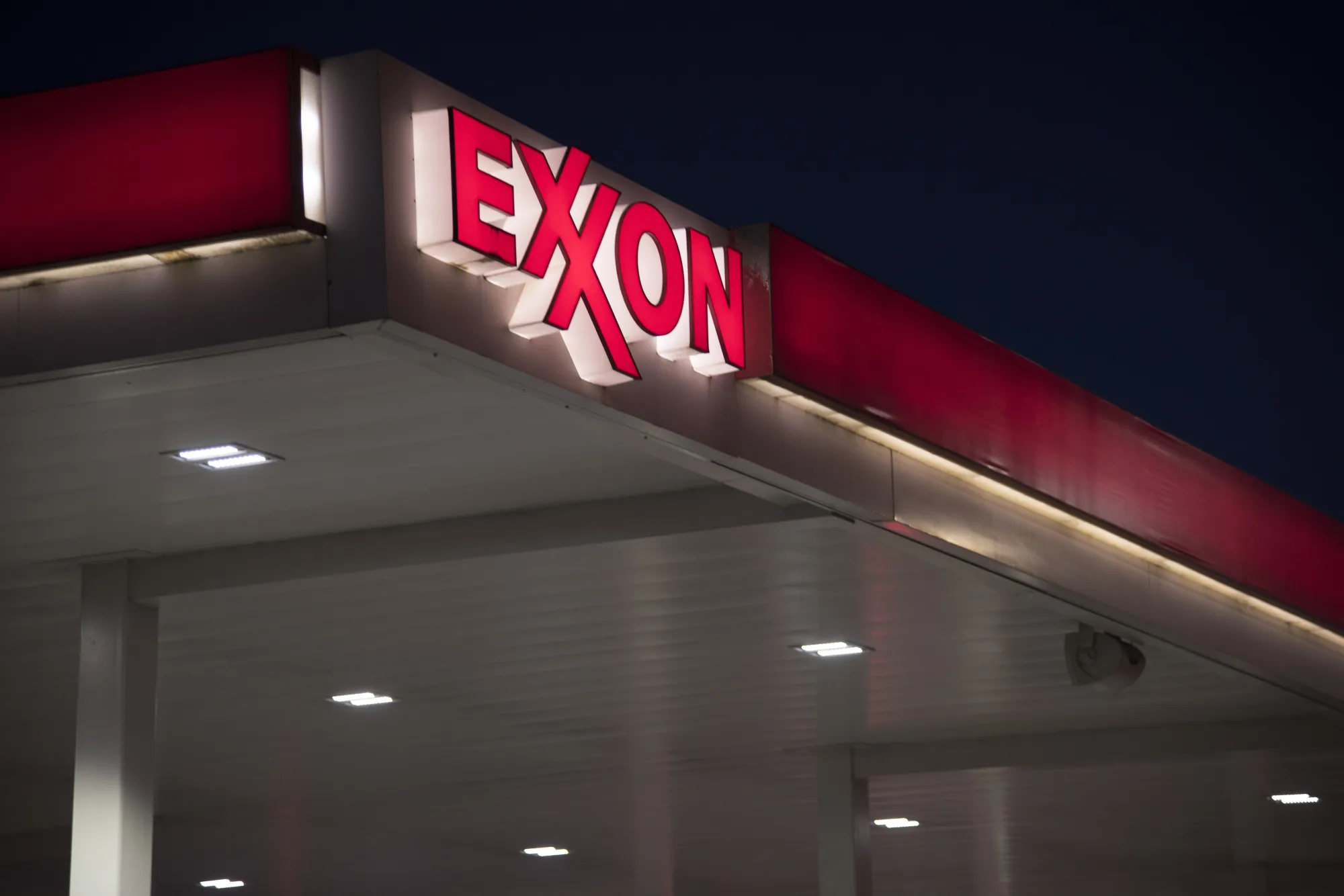 Exxon Adds Chemical Boss Chapman to All-Poweful Inner Sanctum - Bloomberg
