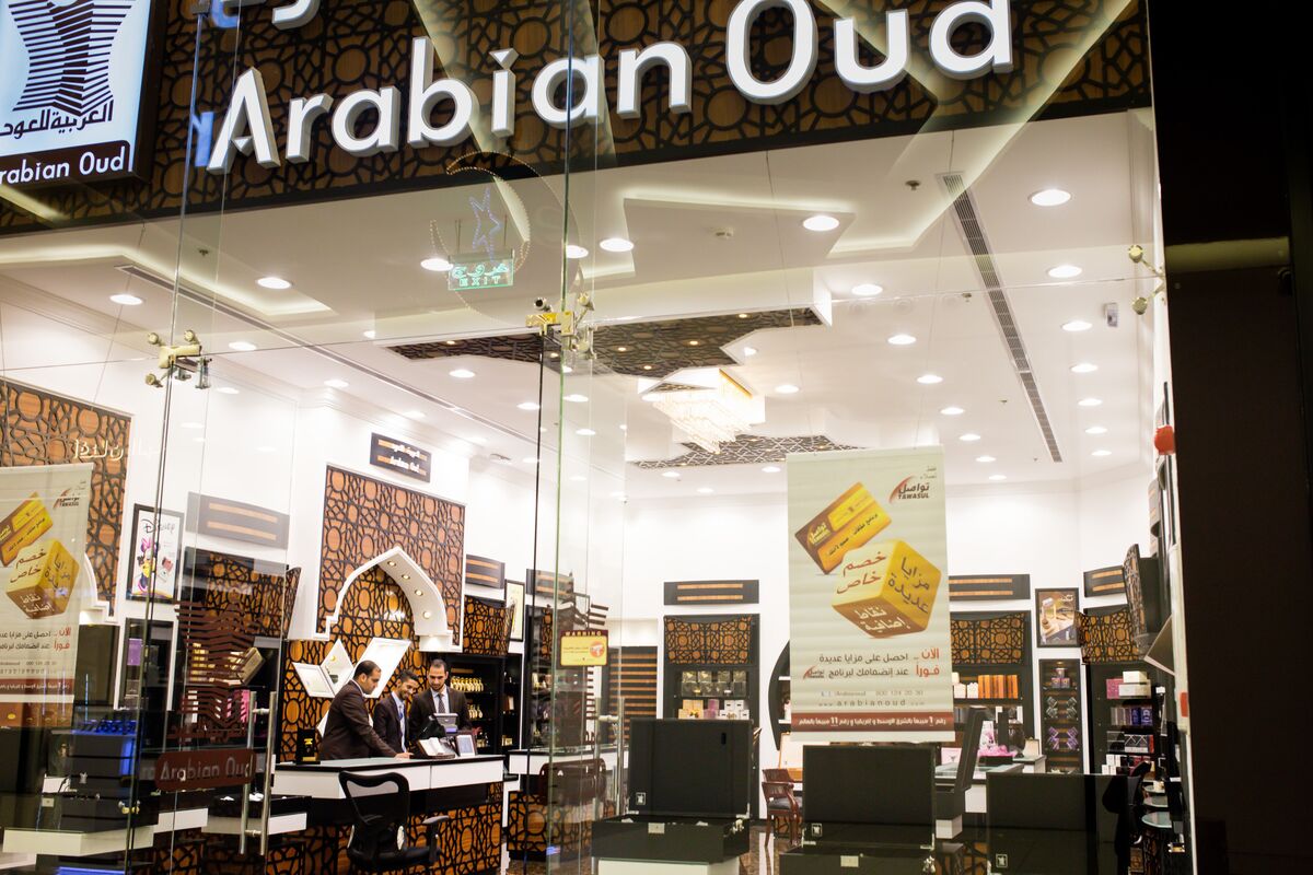 Perfume Retailer Arabian Oud Said to Hire Banks for Saudi IPO - Bloomberg