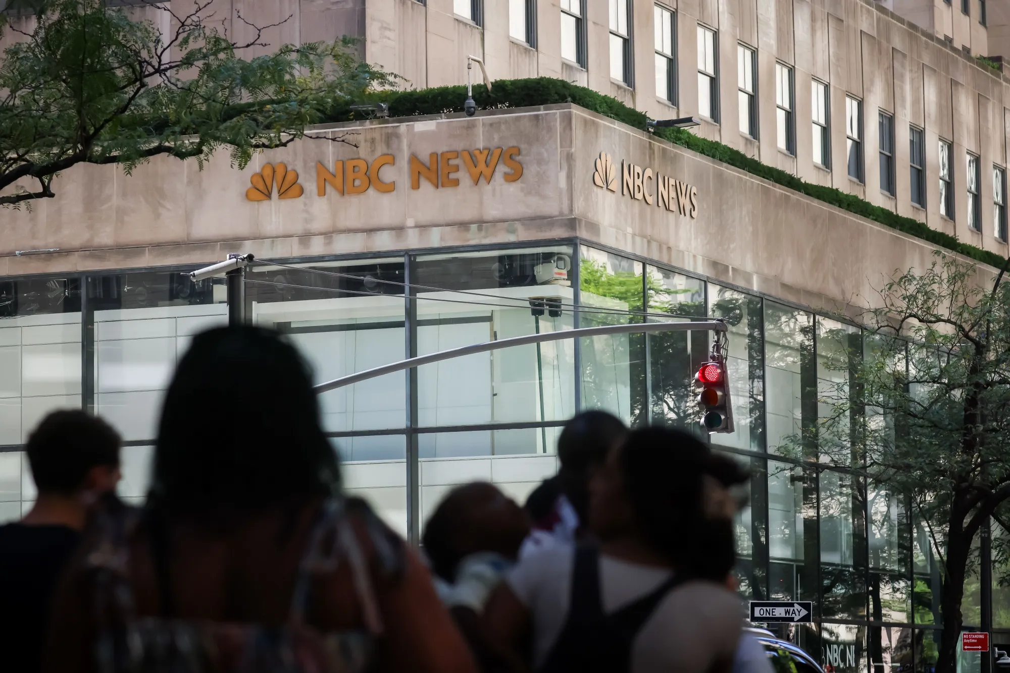 NBC News Eliminates 150 Jobs Before Cable Networks Spinoff - Bloomberg