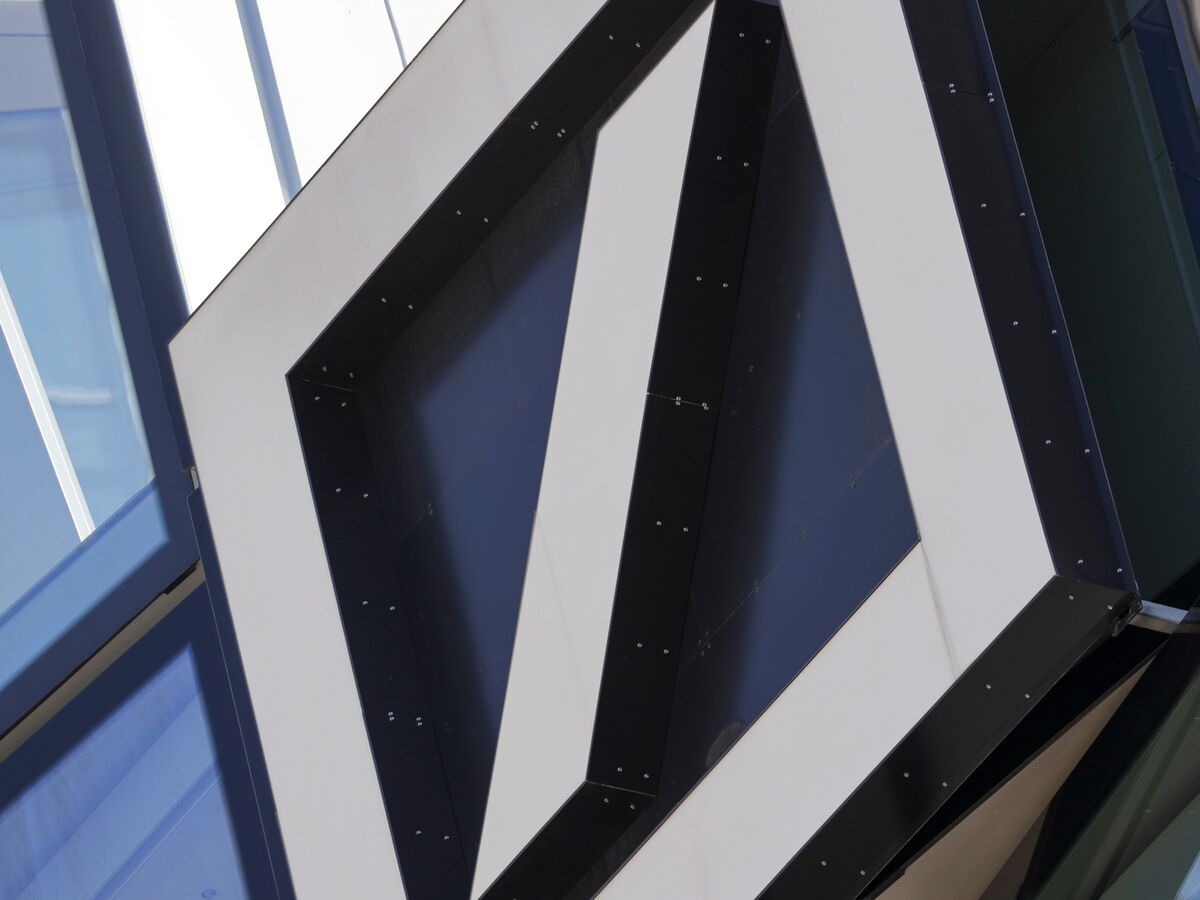 Deutsche Bank’s Dealmakers Suffer Worst Quarter Since Lehman (ETR:DBK ... Deutsche Bank’s Dealmakers Suffer Worst Quarter Since Lehman (ETR:DBK ...