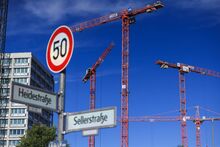 Bloomberg: Business News, Stock Markets, Finance, Breaking & World News