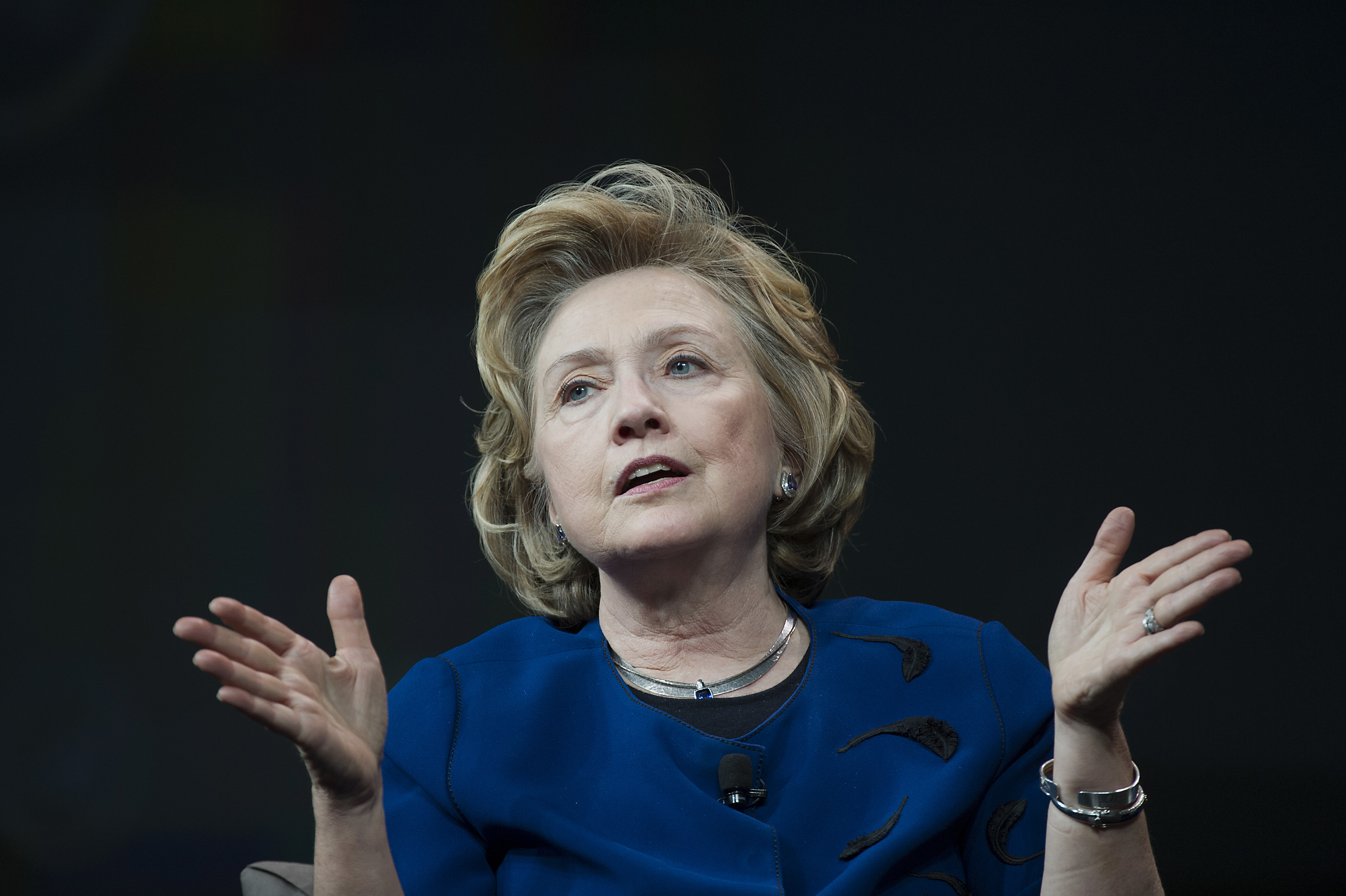 Catch of the Day: The Non-Issue Of Hillary's Age - Bloomberg