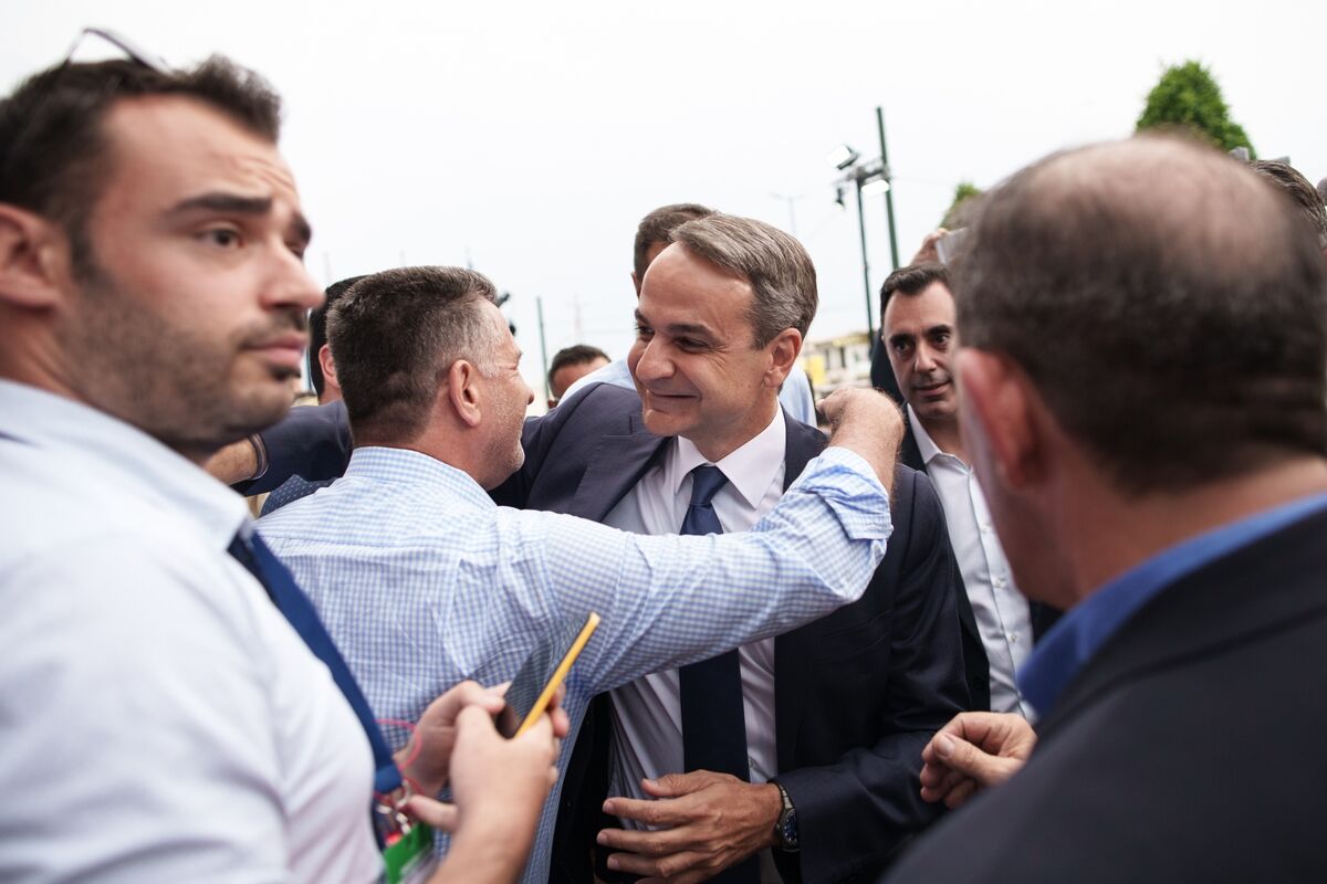 Greece Elections: Mitsotakis to Focus on Economy After Decisive Vote ...