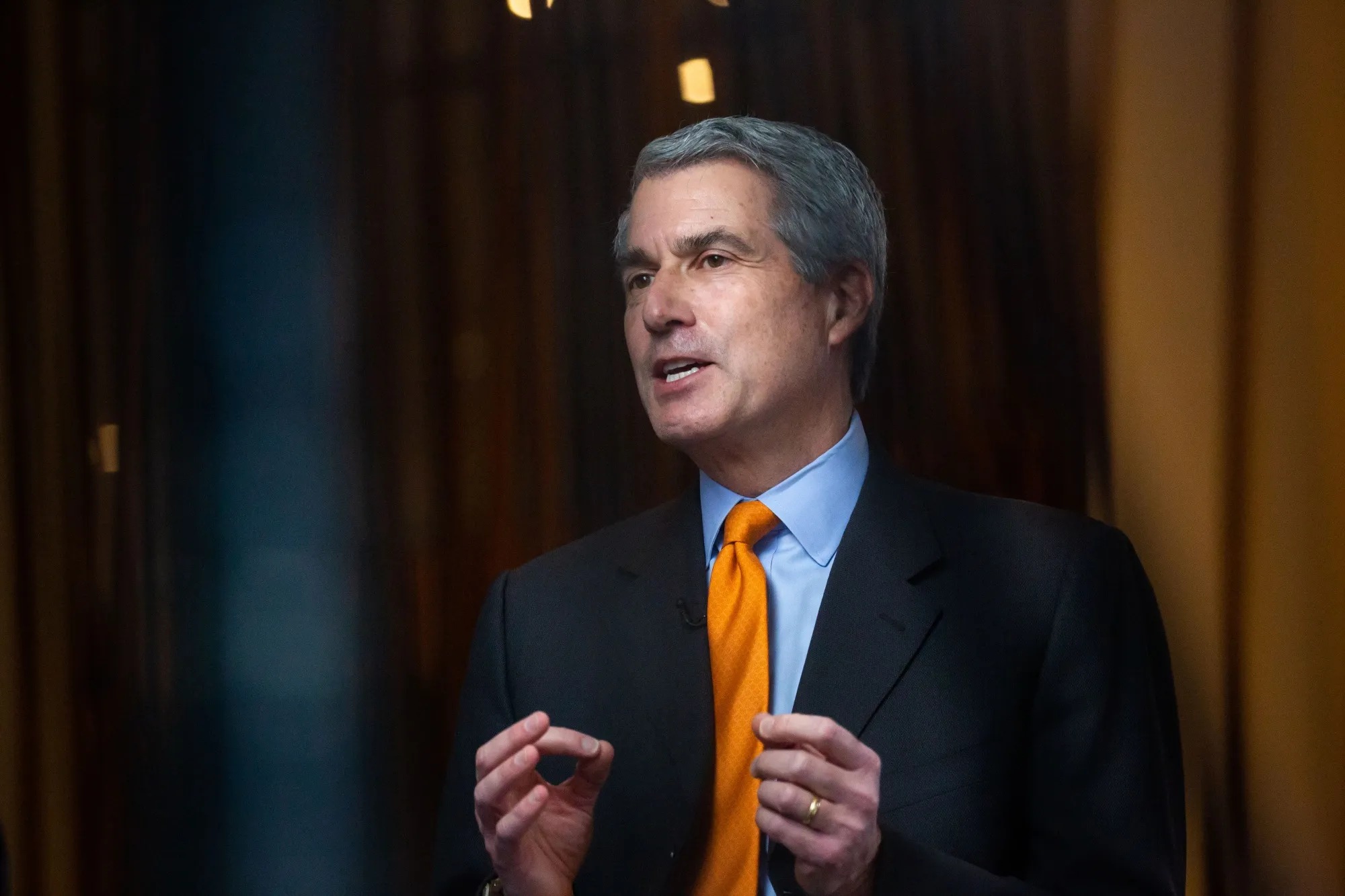 Discover (DFS) Stock Drops on Warning About Rising Credit-Card Losses ...