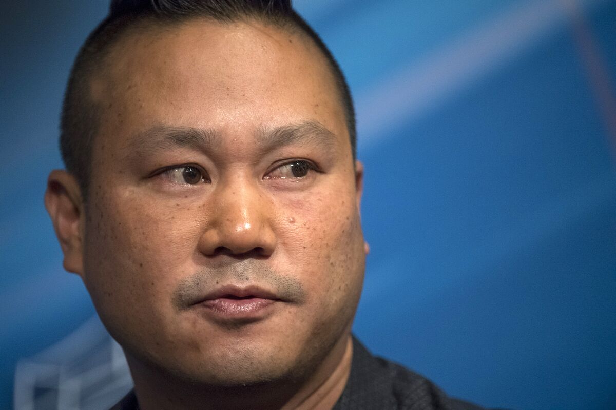 Social Media Buzz: Zappos’ Tony Hsieh Dies, Hulu, McKinsey - Bloomberg