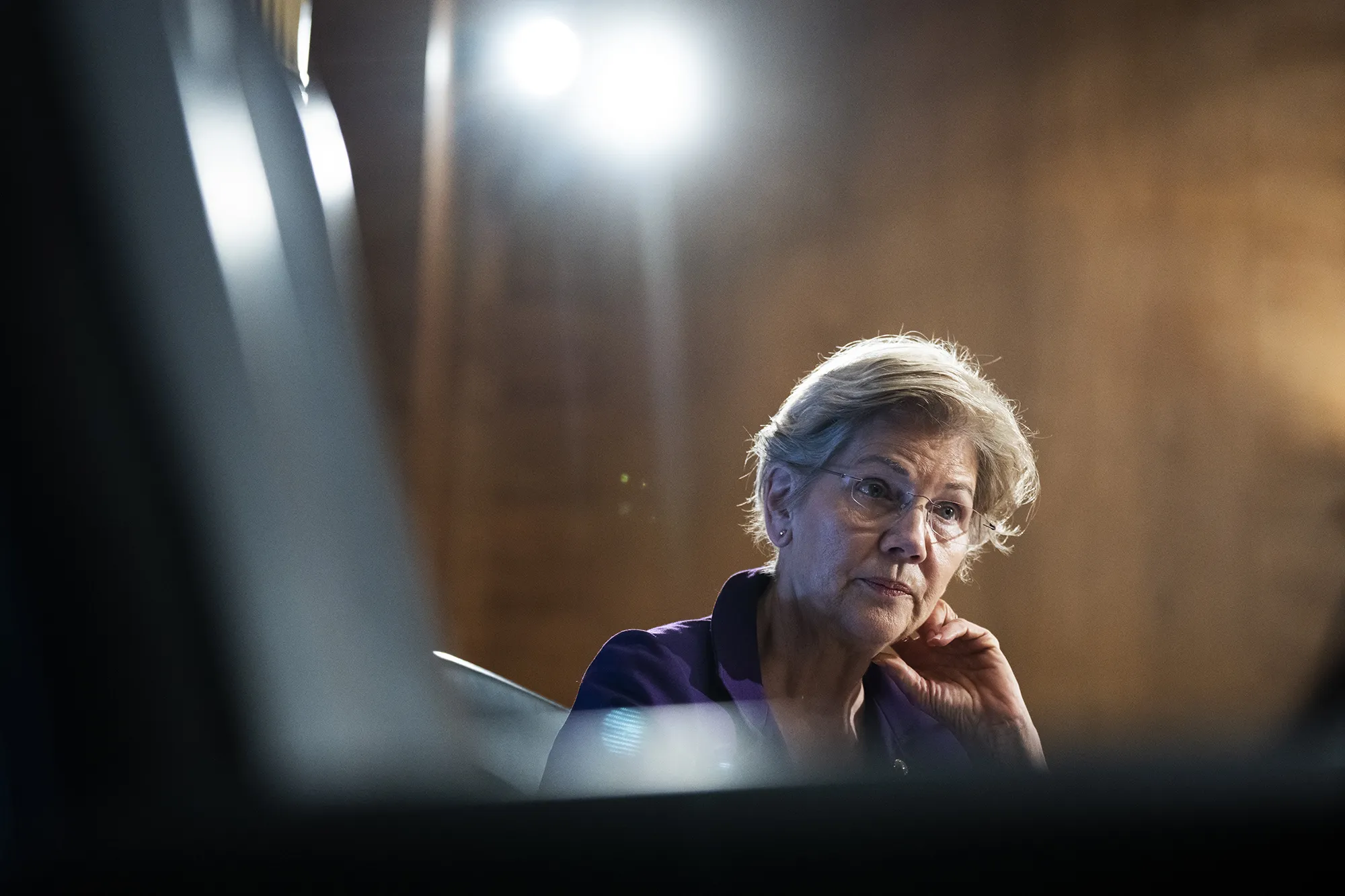 Warren Urges Pentagon Action on Starlink Use in Sanctioned Areas ...