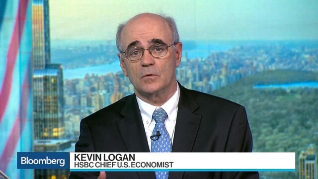 BlackRock, Vanguard Say Bond Market's Got This Trade All Wrong - Bloomberg