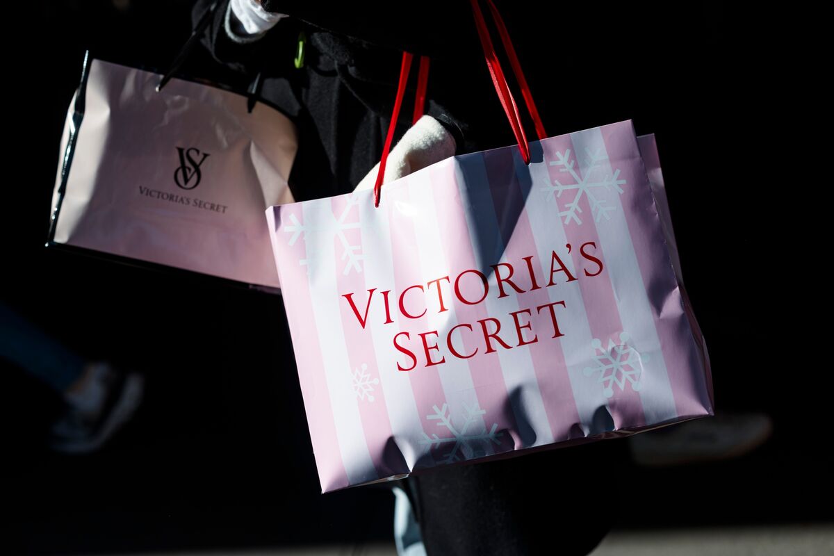 Victoria’s Secret Abandons DEI Messaging for One on ‘Belonging’ (VSCO ...