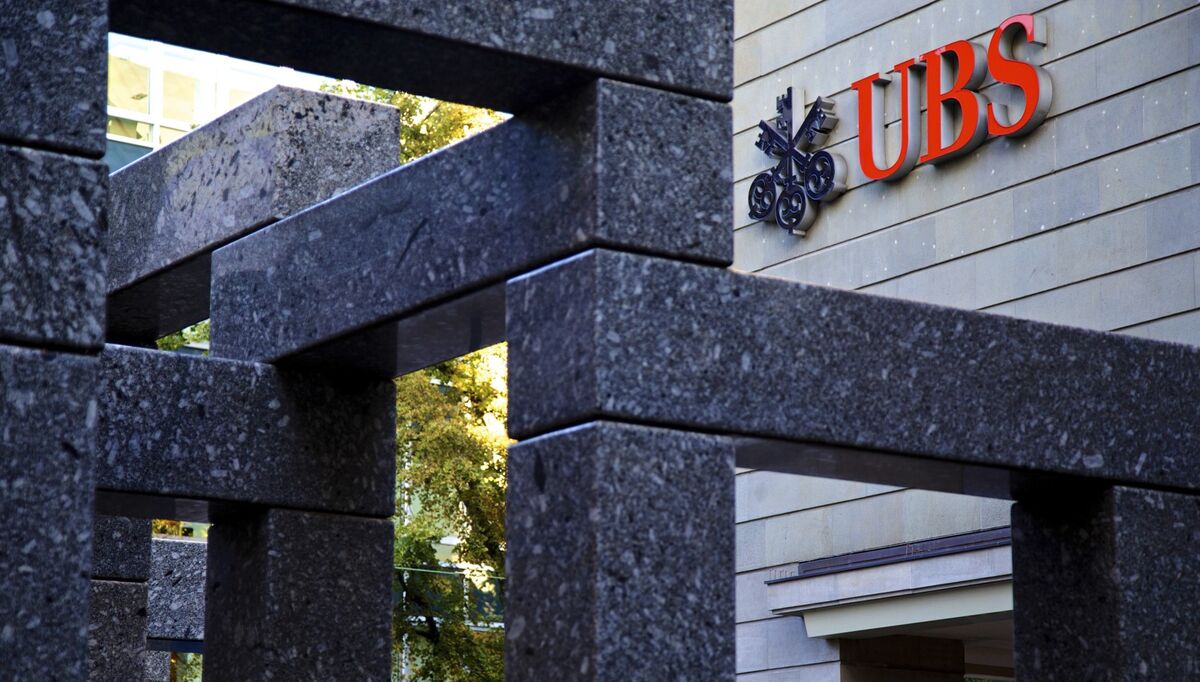UBSが日本拠点で人員増強へ、SMBC日興やみずほ証などから採用 - Bloomberg