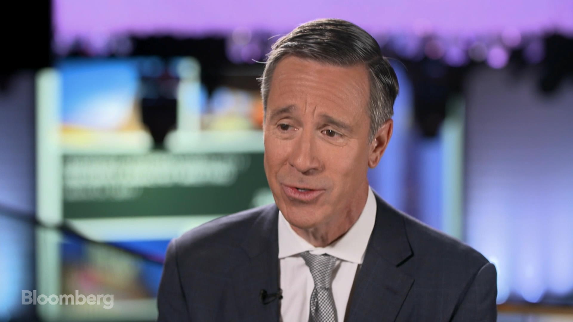 Watch Marriott CEO Plans to Add 300,000 Rooms by 2019 - Bloomberg