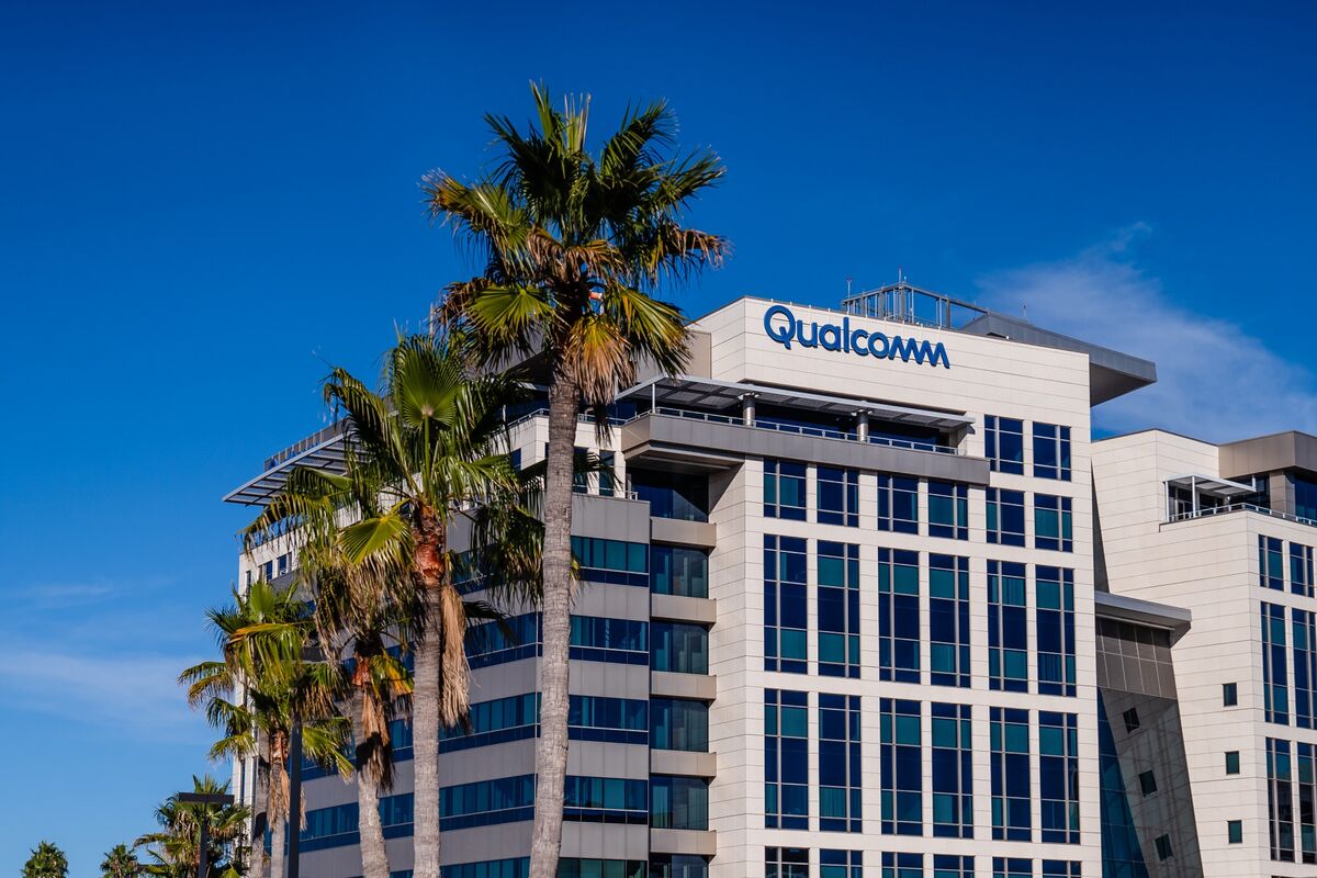 Qualcomm Takes Legal Fight With Arm to Global Antitrust Agencies ...