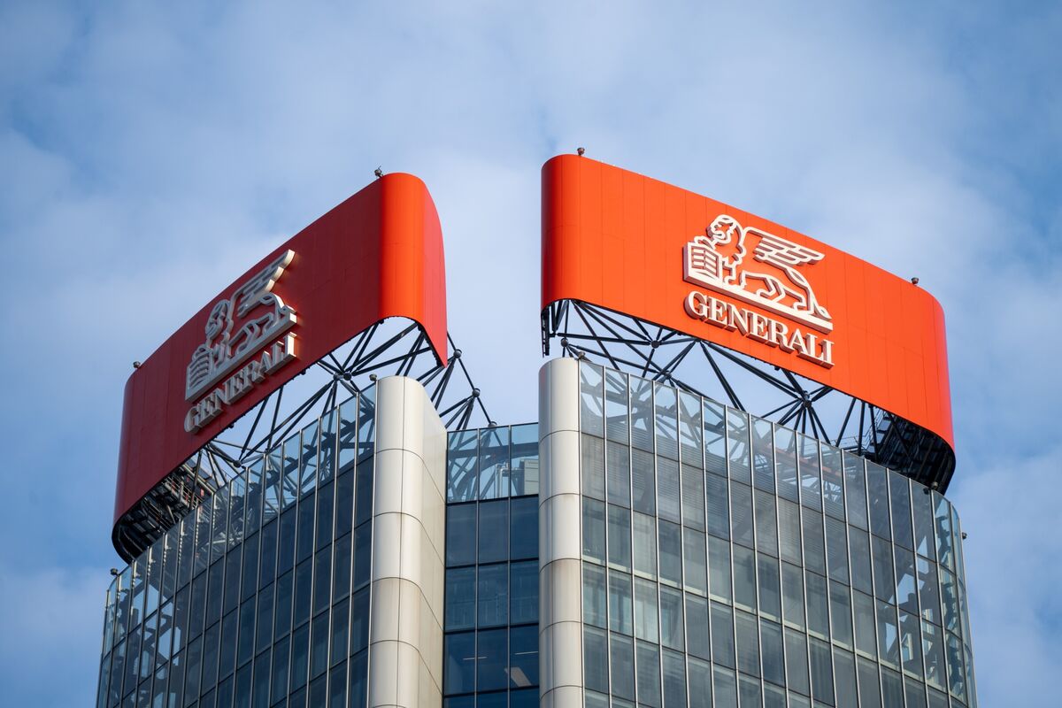 Generali Near Deal With Natixis for Asset Management Venture - Bloomberg