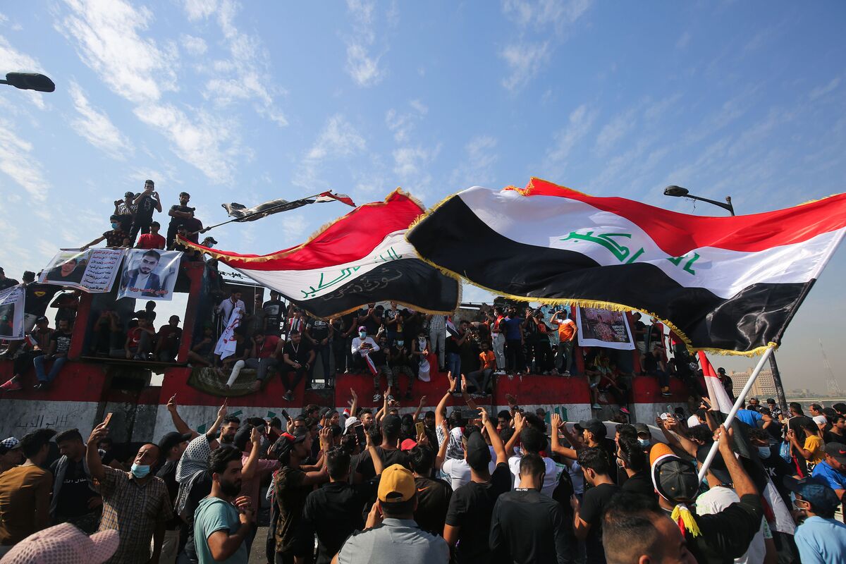 Iraq's Crumbling Economy Is Becoming a Threat to OPEC - Bloomberg