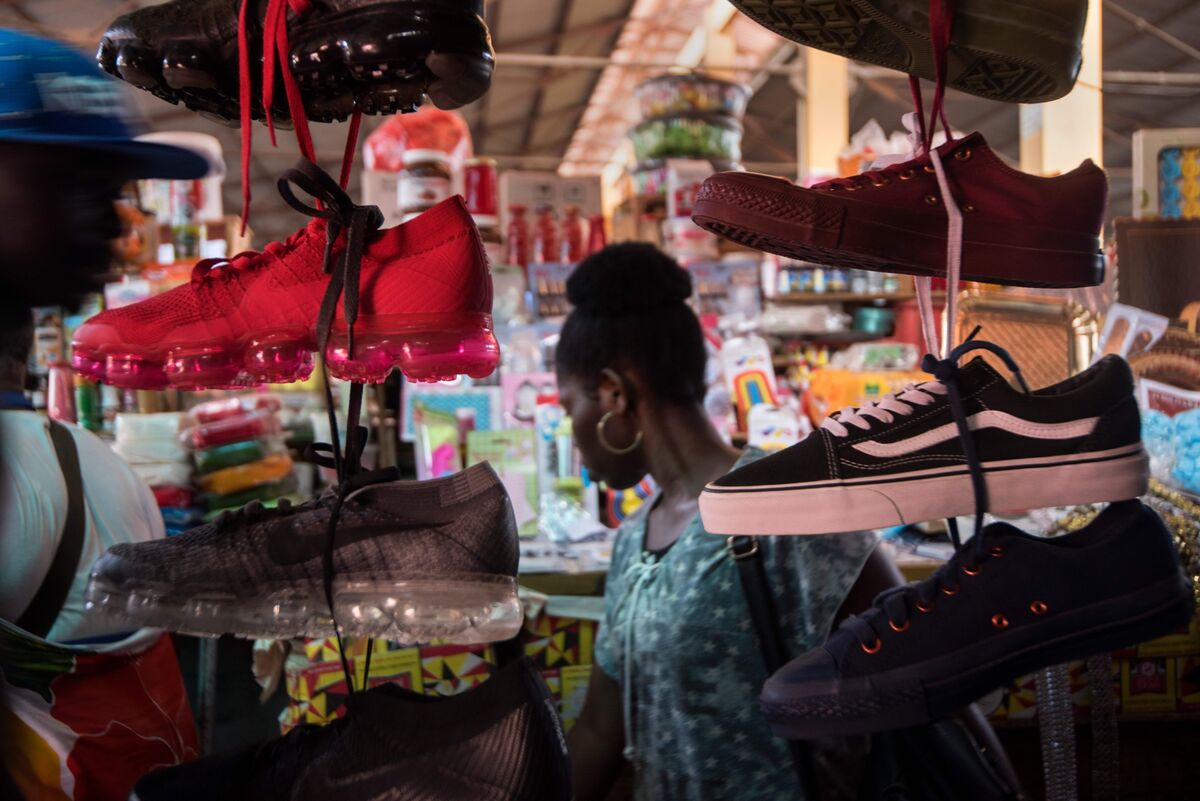 Angola Sees Downward Trend Resuming for Inflation and Rates - Bloomberg
