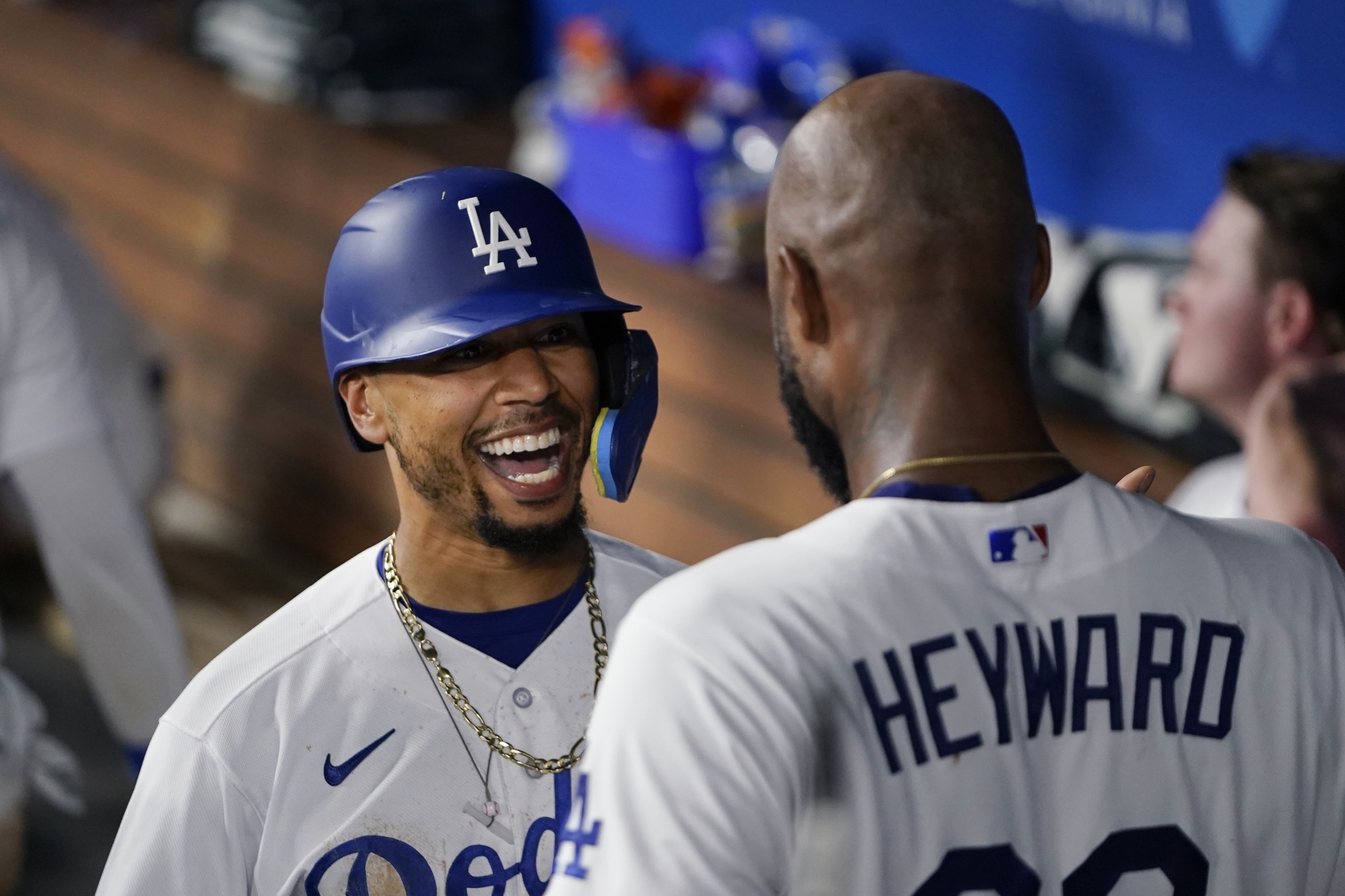 Betts hits career-high 36th homer and Dodgers pound out 16 hits in a 9 ...