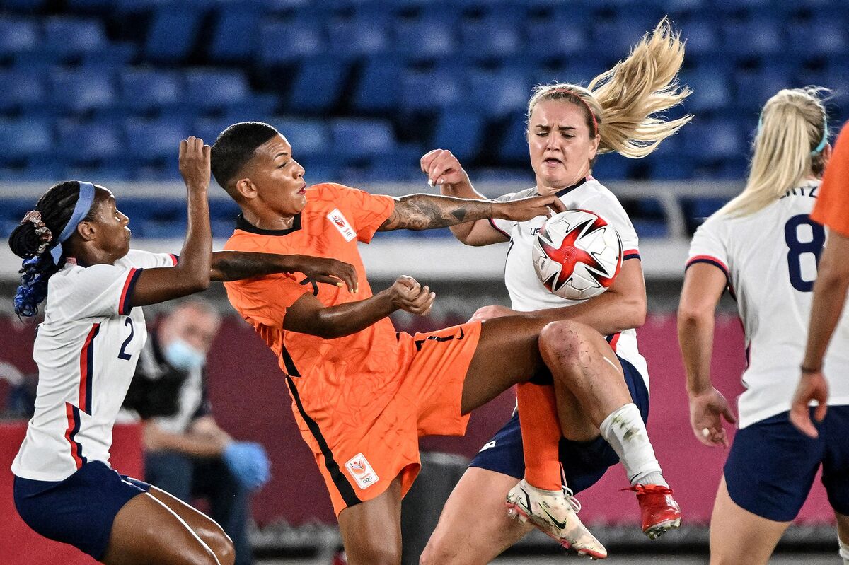 US to Face Vietnam, Netherlands At Women's Soccer World Cup - Bloomberg