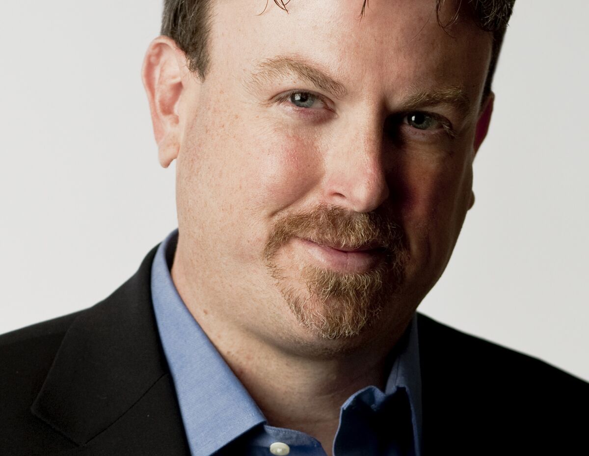 Netflix's CFO to Step Down After Helping to Lead Expansion - Bloomberg