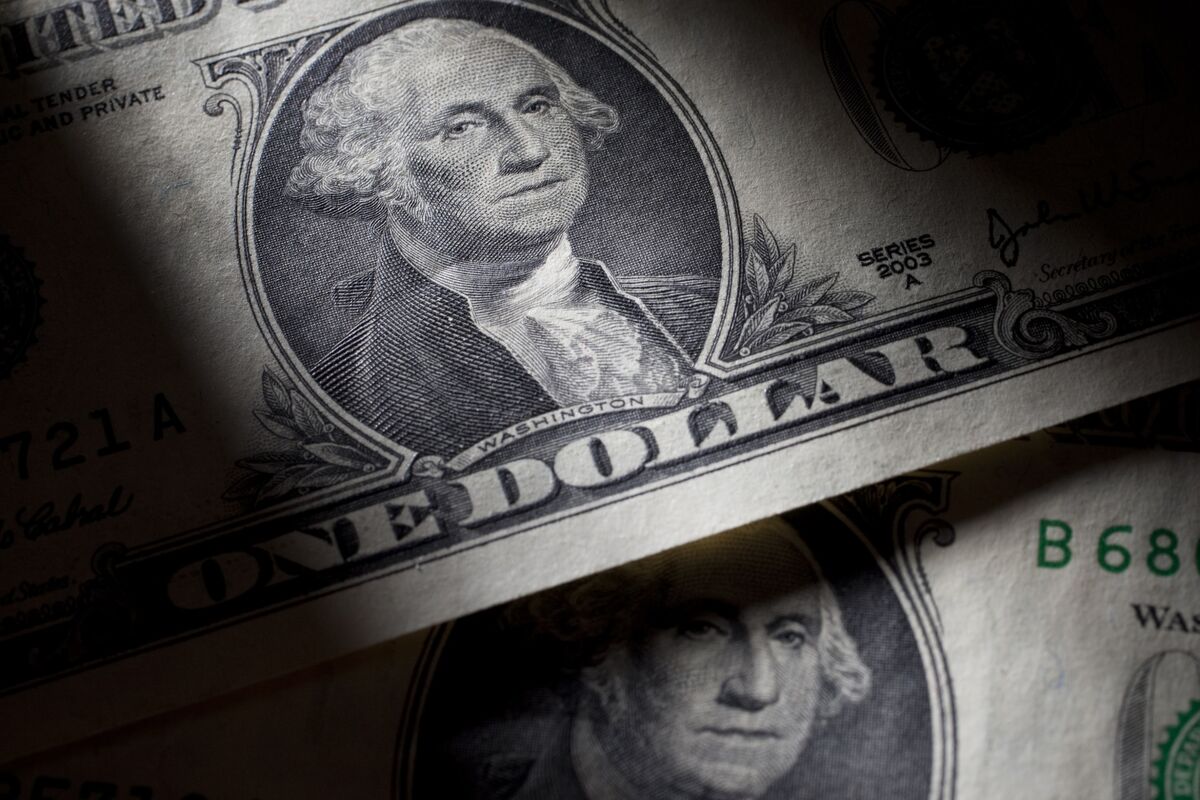 Dollar’s Slump Sends Franc and Pound Surging Amid Fed Rethink - Bloomberg