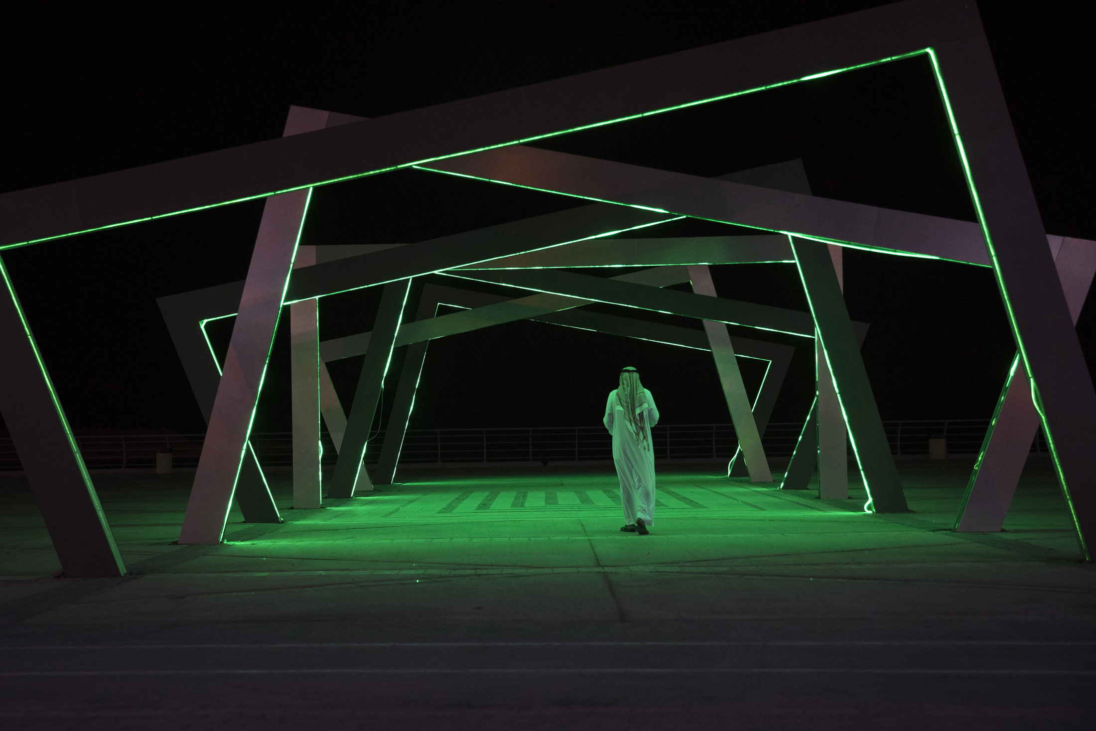 サウジ政府系ファンド、カショギ氏不審死の影響見通せず－QuickTake - Bloomberg