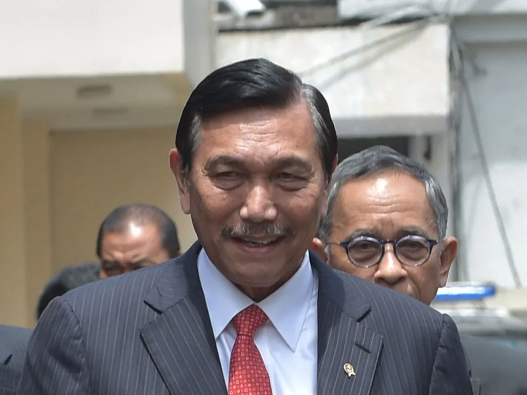 Indonesian Minister Luhut Panjaitan Receiving Medical Care - Bloomberg