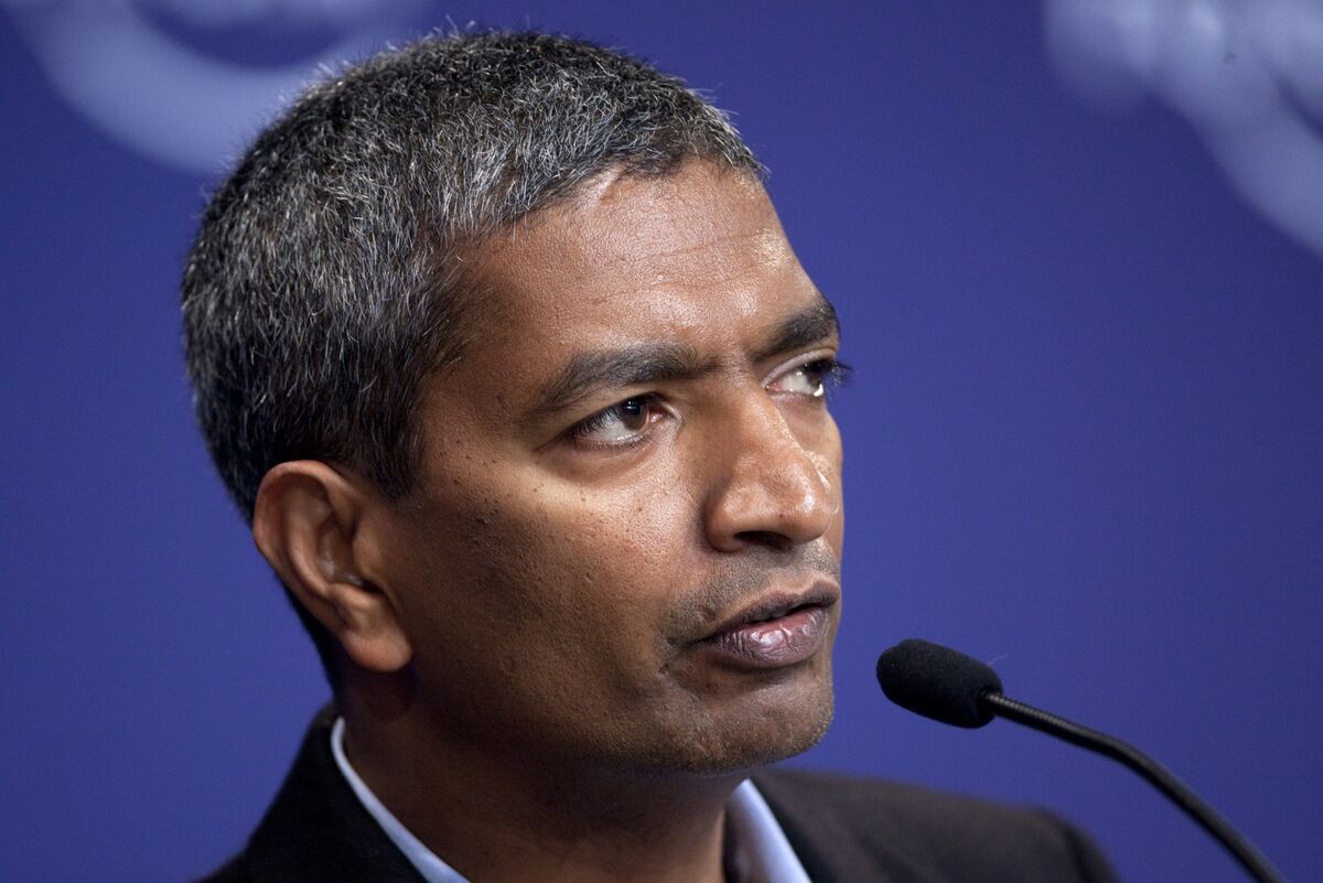 Fuel Cell Company CEO Doesn't Believe in Fuel Cell Cars - Bloomberg