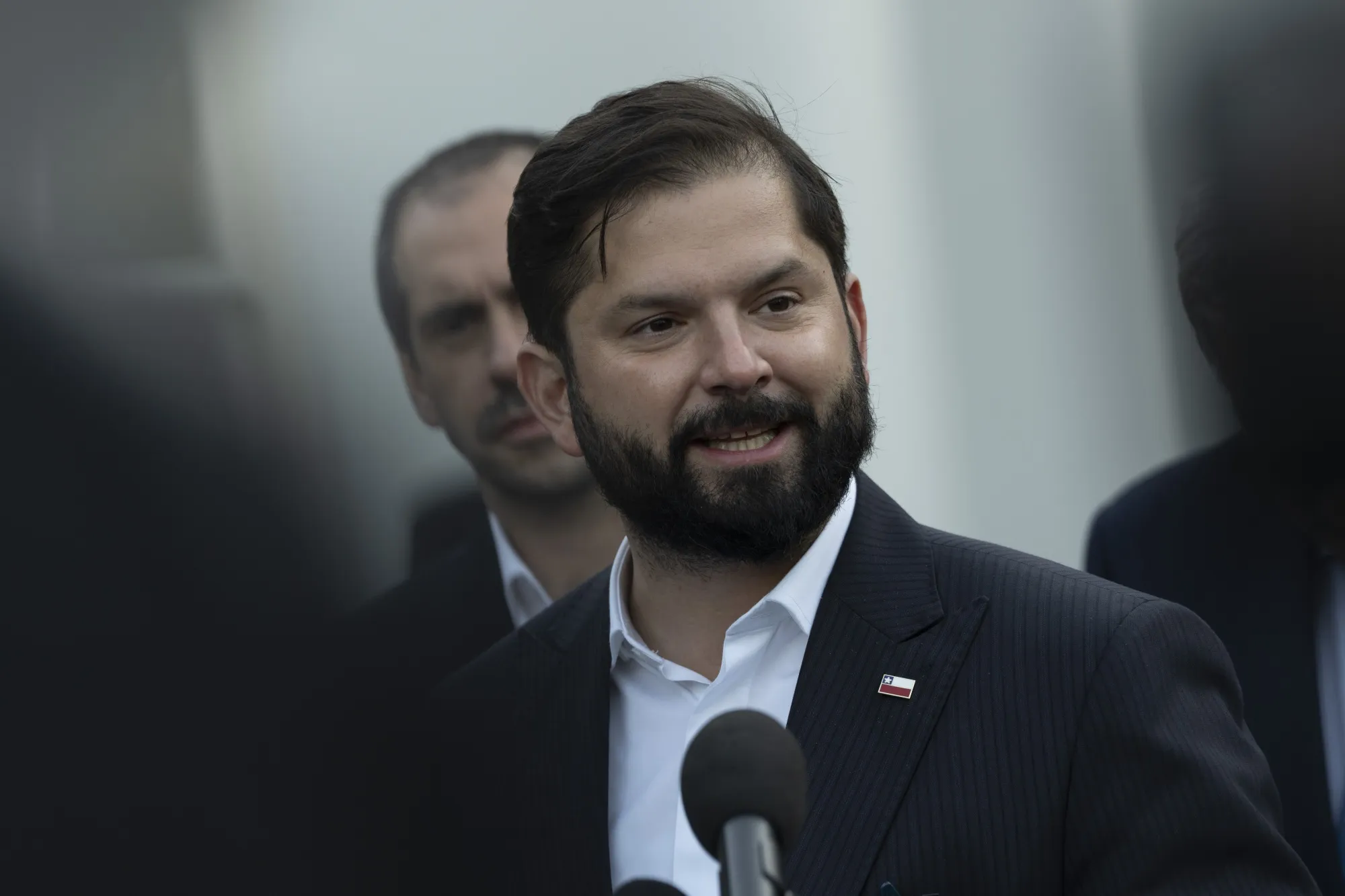 Boric dice a inversores que quiere reforma al sistema político chileno ...