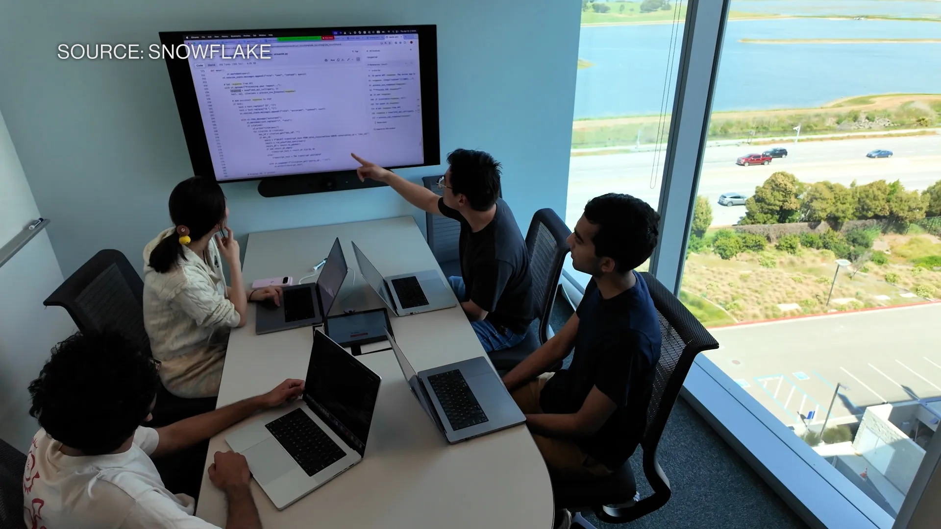 Watch Snowflake Helps Launch AI Interoperability Standard - Bloomberg