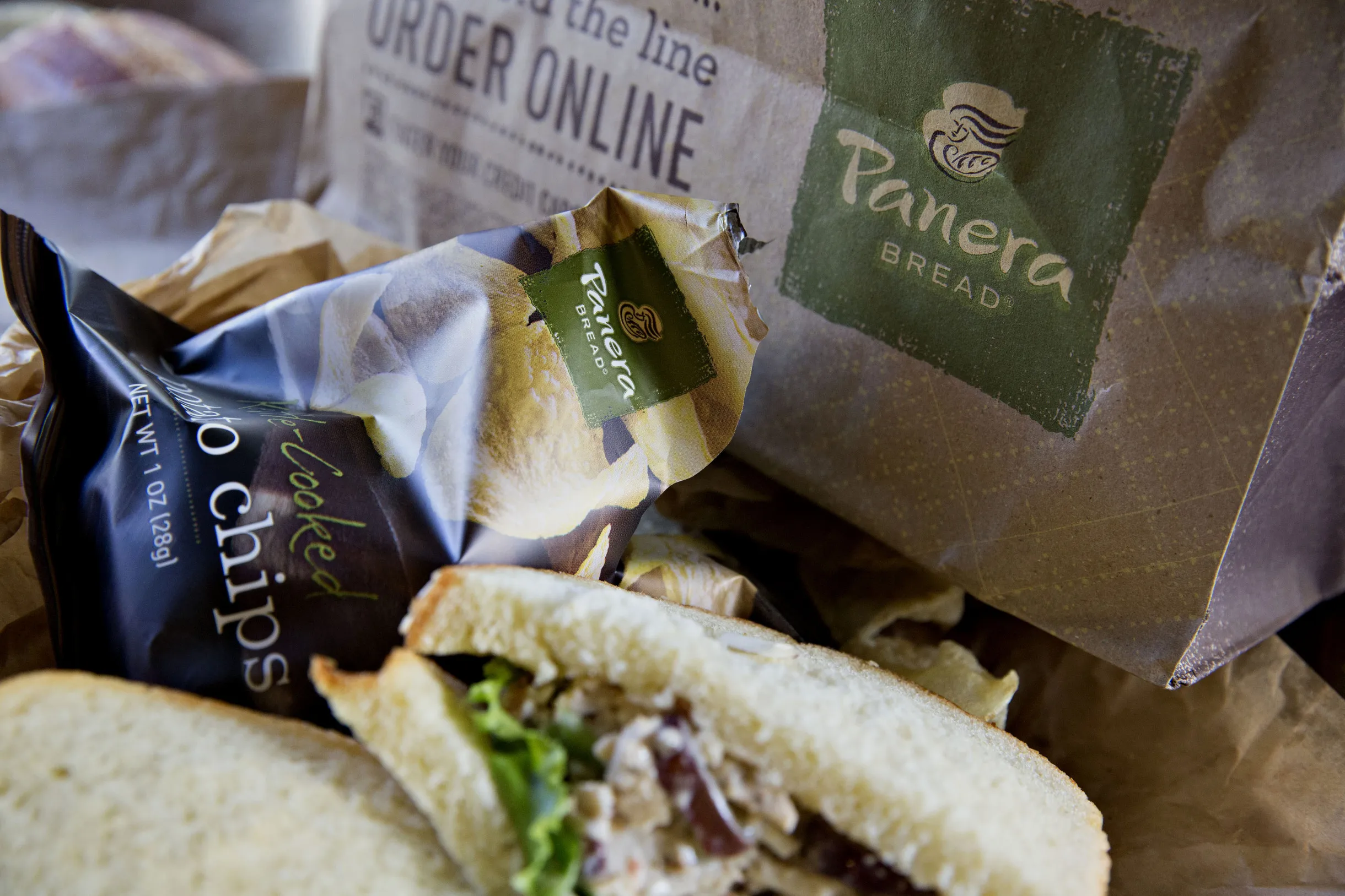 With 13,000 Drivers, Panera Is Beating Uber Eats at Its Own Game ...