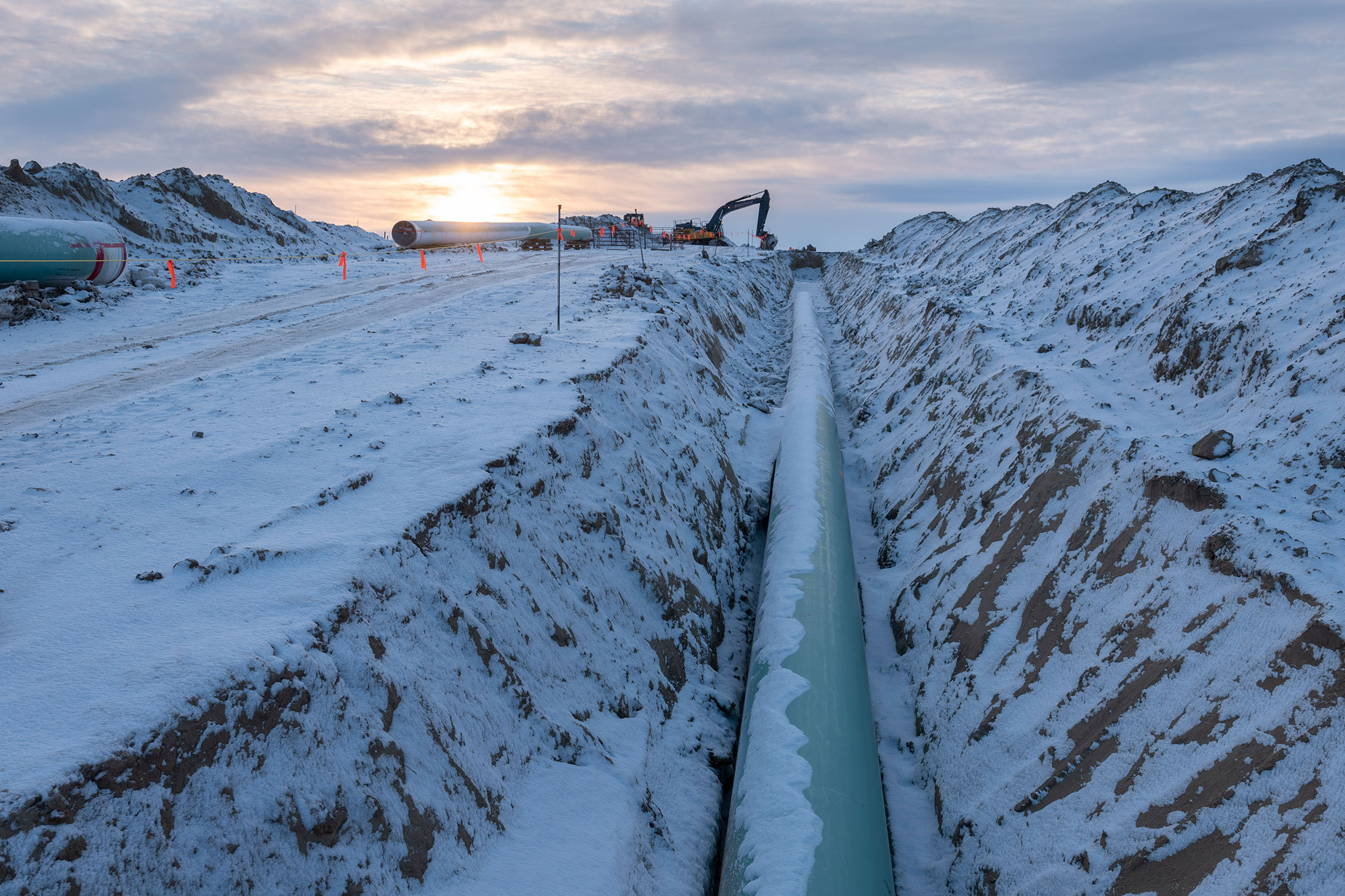 Oyen, on the Canadian Prairie, Braces for an End to Keystone XL ...