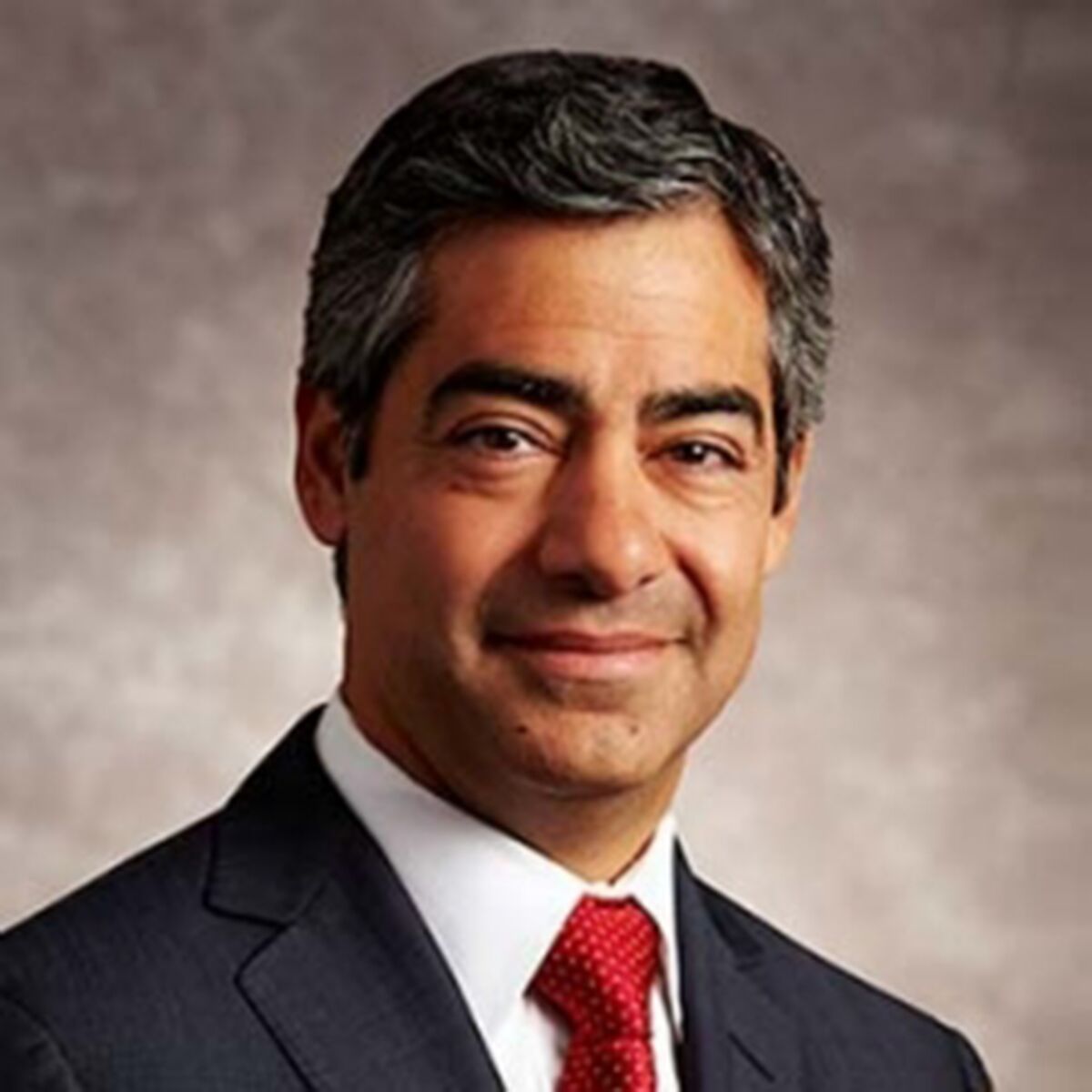 A $33 Billion Manager Who Bought at Low Shifts to Cash - Bloomberg