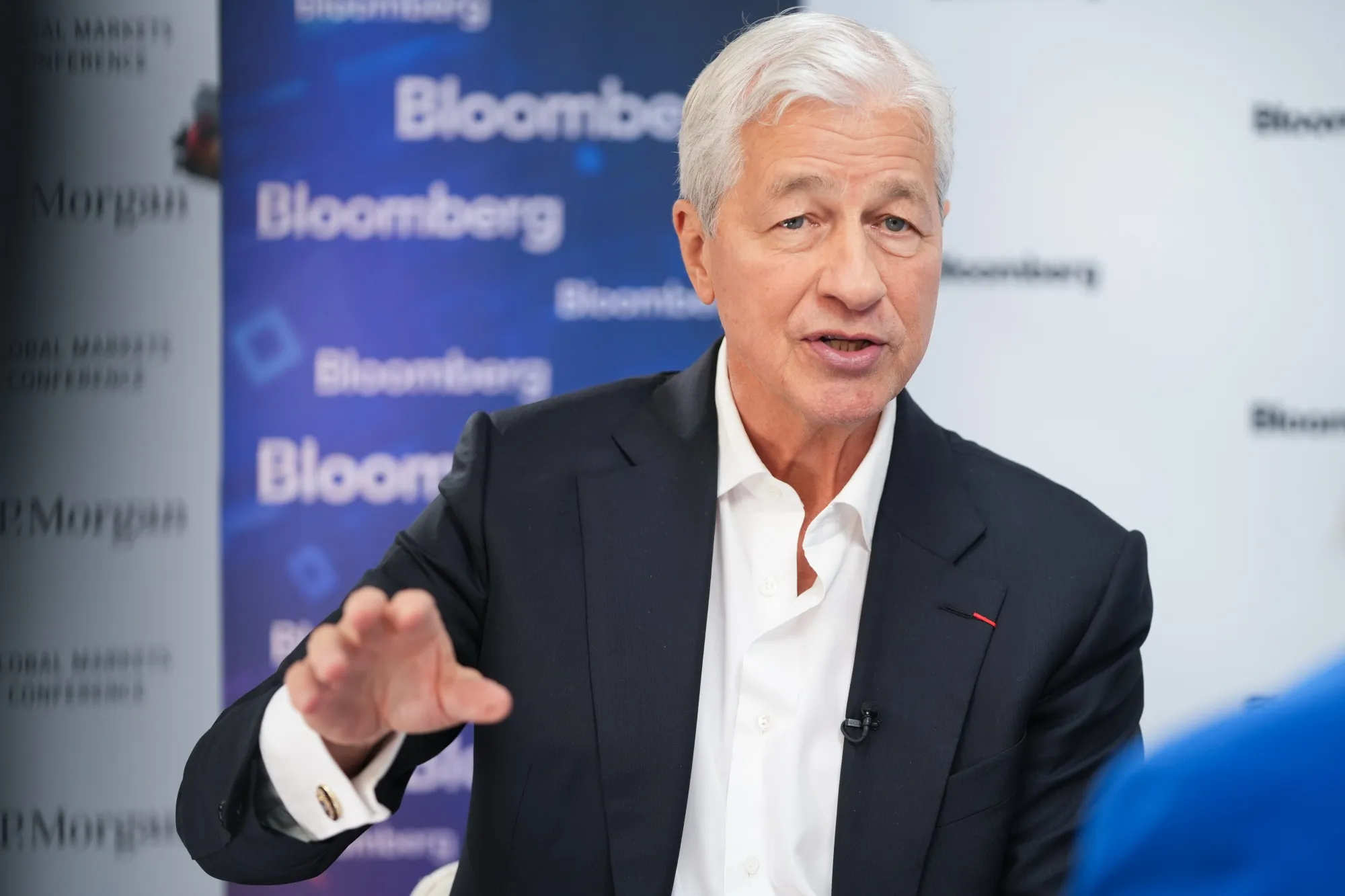 Dimon duda que la inflación vuelva al objetivo del 2% de la Fed - Bloomberg
