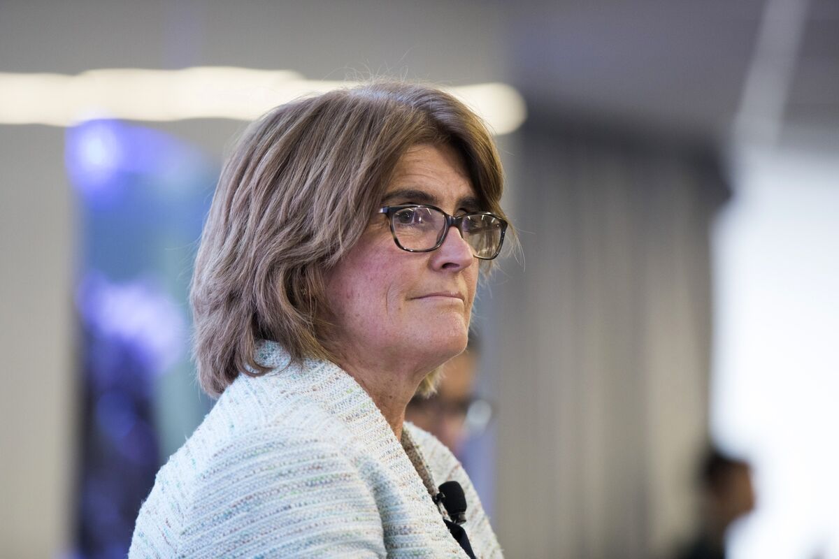 RBA’s Bullock Says Job Gains, Not Bank Turmoil Drove Rate Pause - Bloomberg